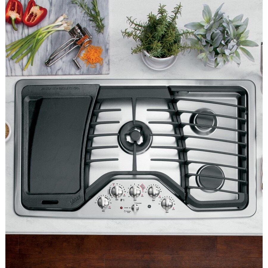 GE Profile 36-in Stainless Steel Gas Cooktop in the Gas Cooktops ...