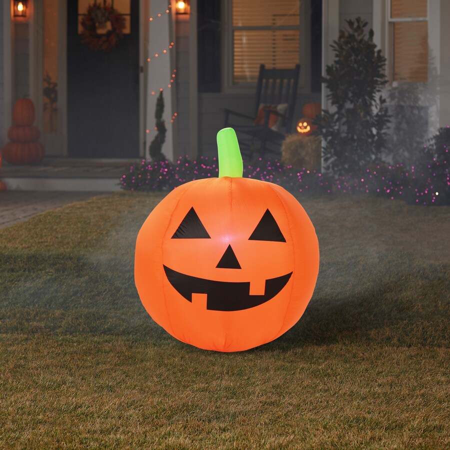Gemmy 3.5-ft x 2.9-ft Lighted Jack-o-lantern Halloween Inflatable in ...