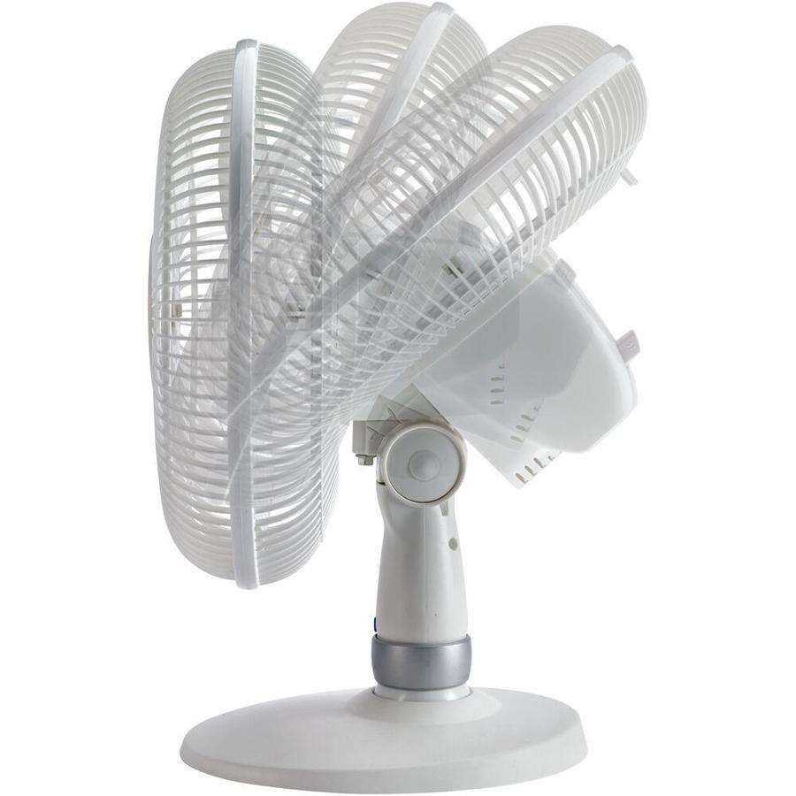 Lasko 12-in 3-Speed Indoor White Desk Fan in the Portable Fans ...