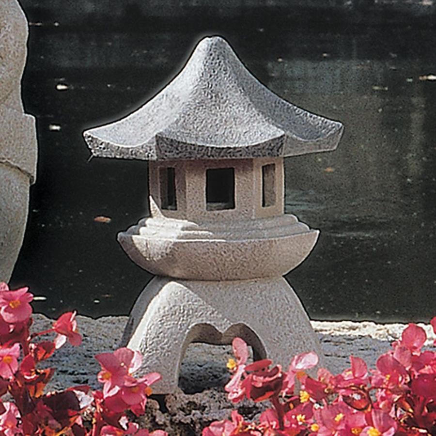 Design Toscano Asian Pagoda 10.5-in Architecture Garden Statue in the ...