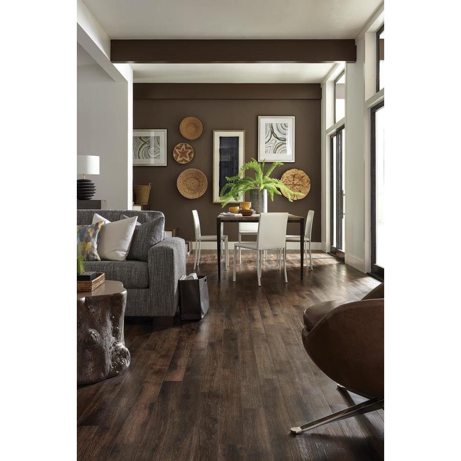 Style Selections 4-in x 36-in Old World Oak Vinyl Plank Flooring in the ...