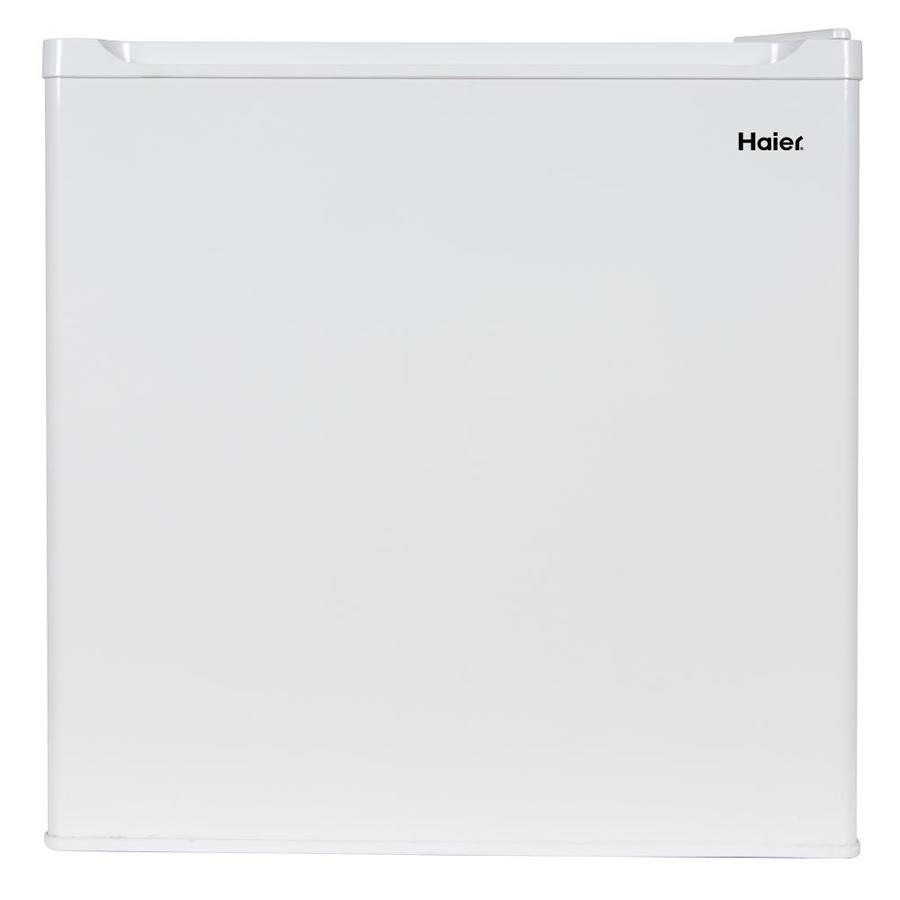Haier 1.7-cu ft Freestanding Mini Fridge Freezer Compartment (White) at ...