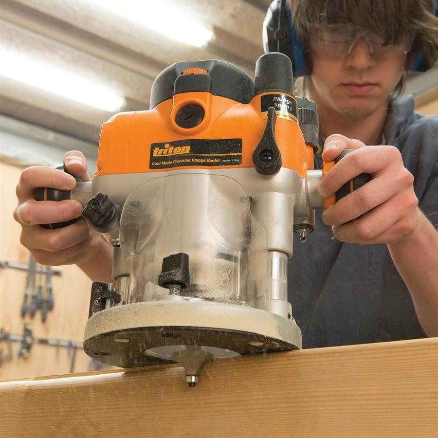 Triton Tools 1/4-in and 1/2-in 3.25-HP Variable Speed Plunge Corded ...