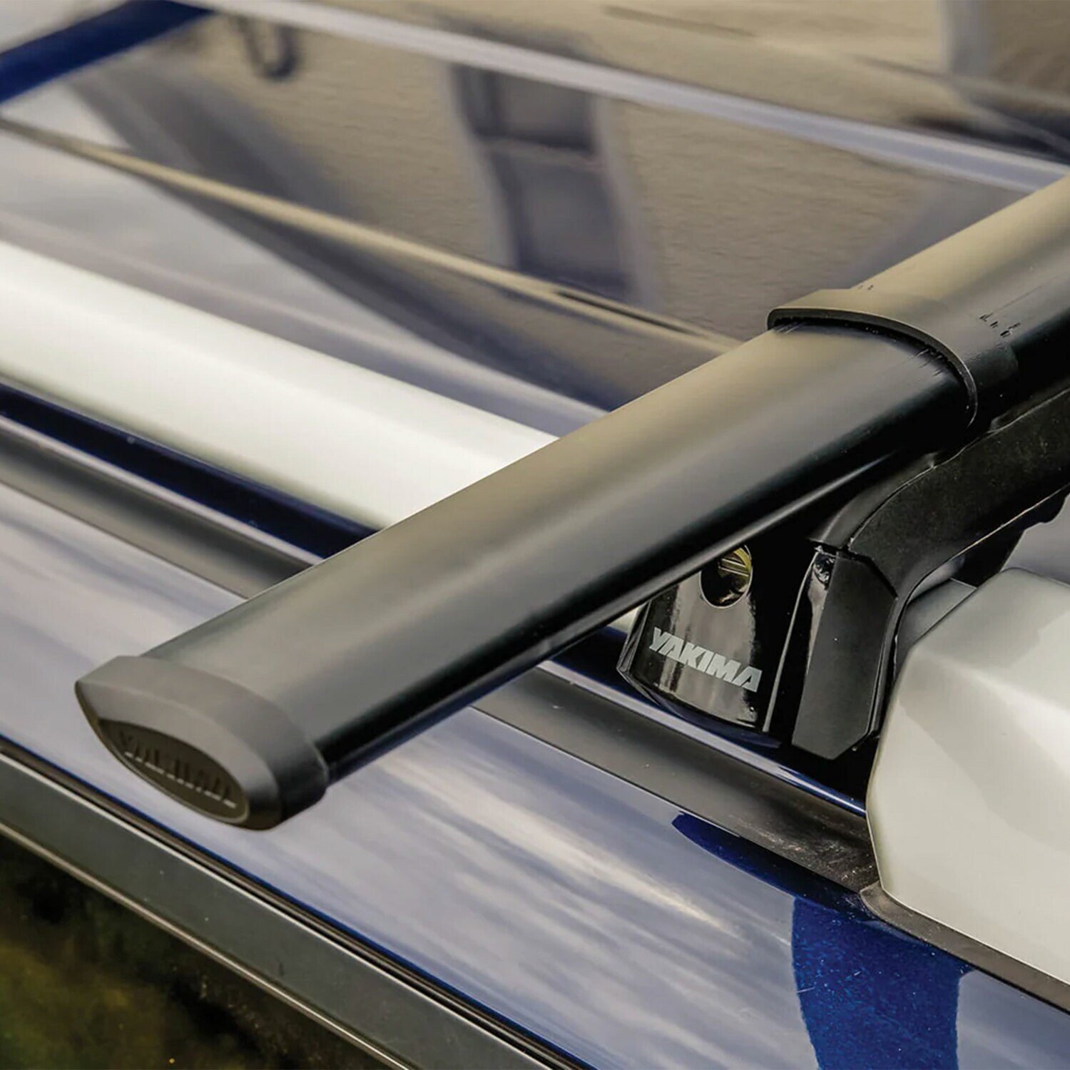 YAKIMA 50.75-in Steel Roof Cross Bar 393210 at Lowes.com
