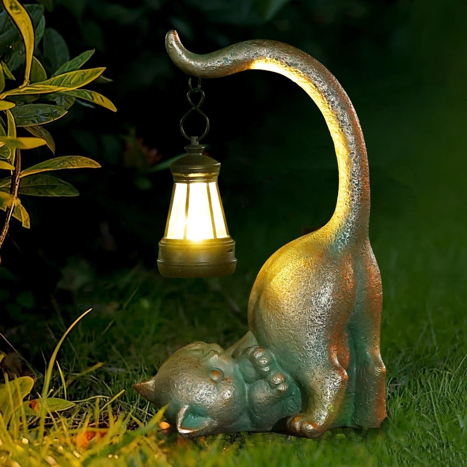 Vrbgify Solar Cat Garden Statue with Lantern Outdoor Decor for Yard ...
