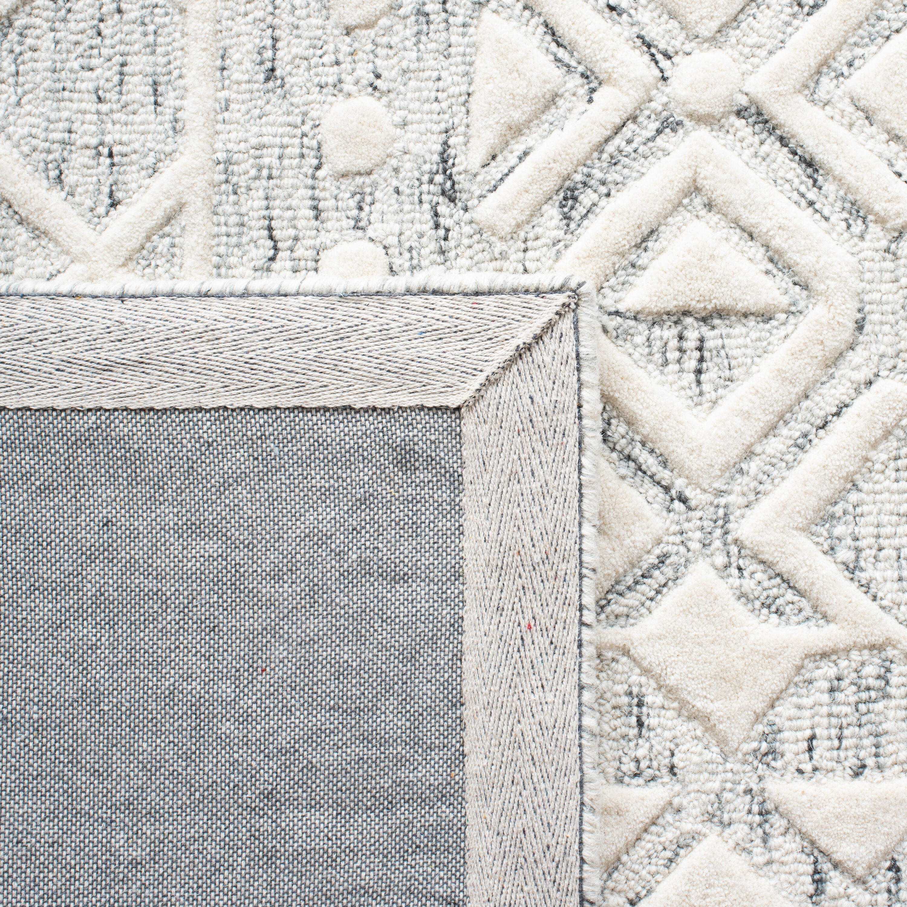 Safavieh Metro 855 Silver/Ivory Contemporary 2ft-3in x 9ft Runner Rug ...