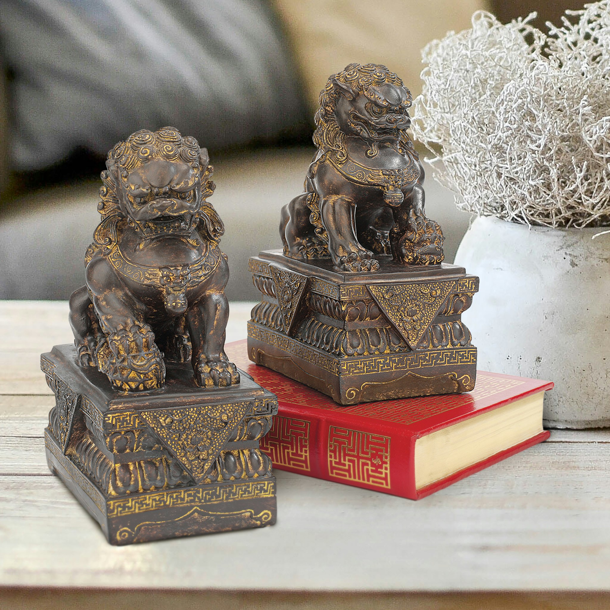 Design Toscano Multiple colors/finishes Resin Casual Statue at Lowes.com