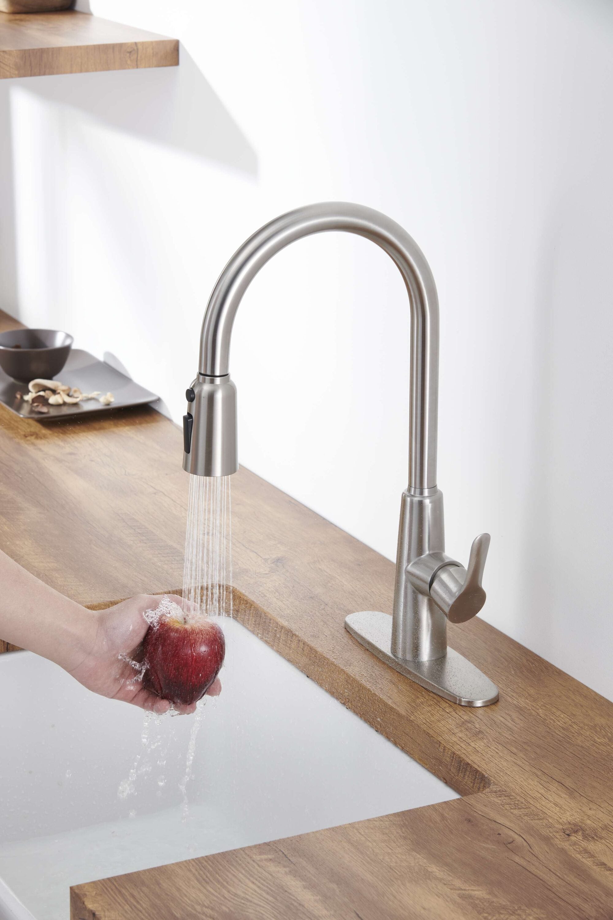 Tatayosi Kitchen Sink Faucet with Pull Out Sprayer Brushed ...