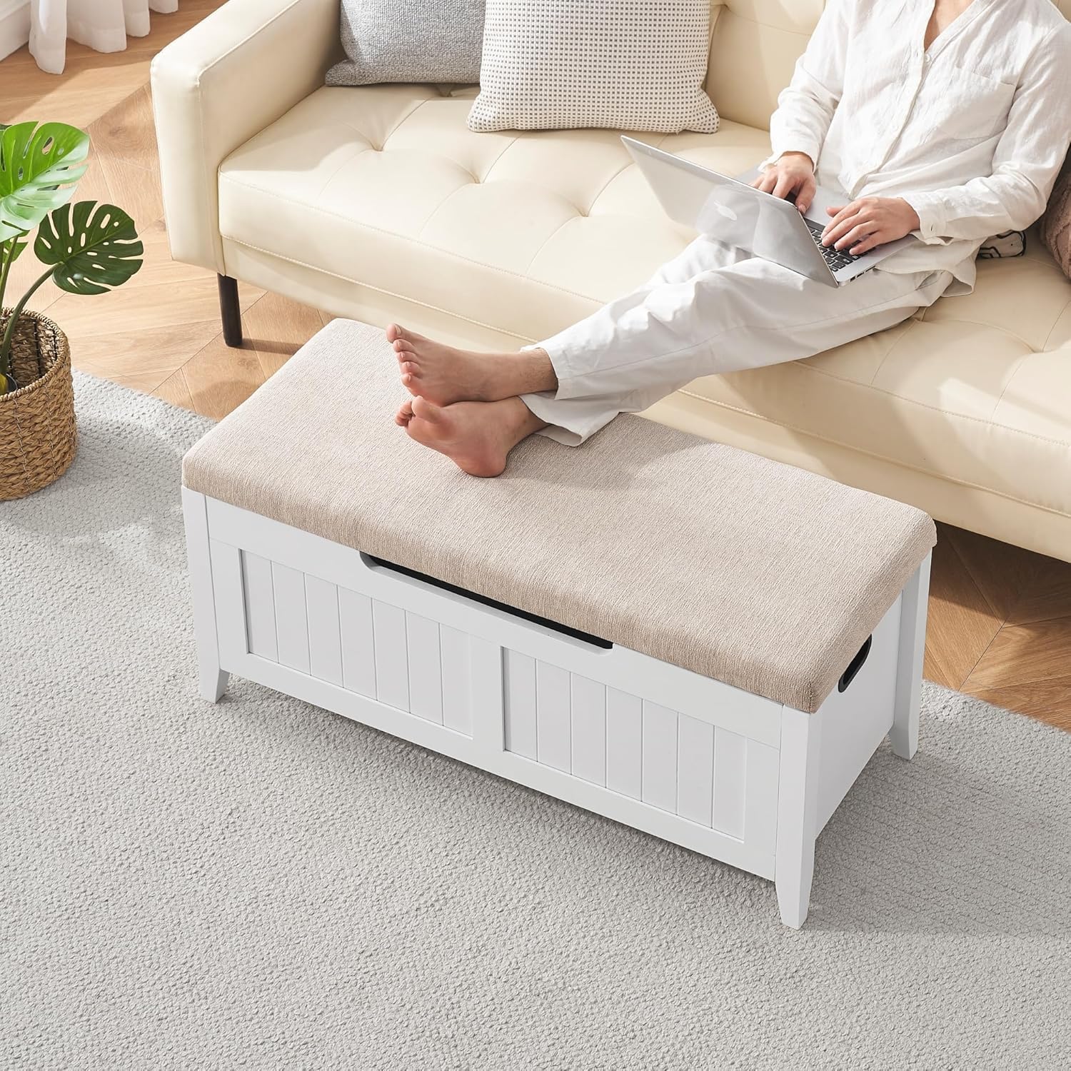 Garvee Storage Bench with Cushion 39.4 Inch Large Wooden Chest with ...