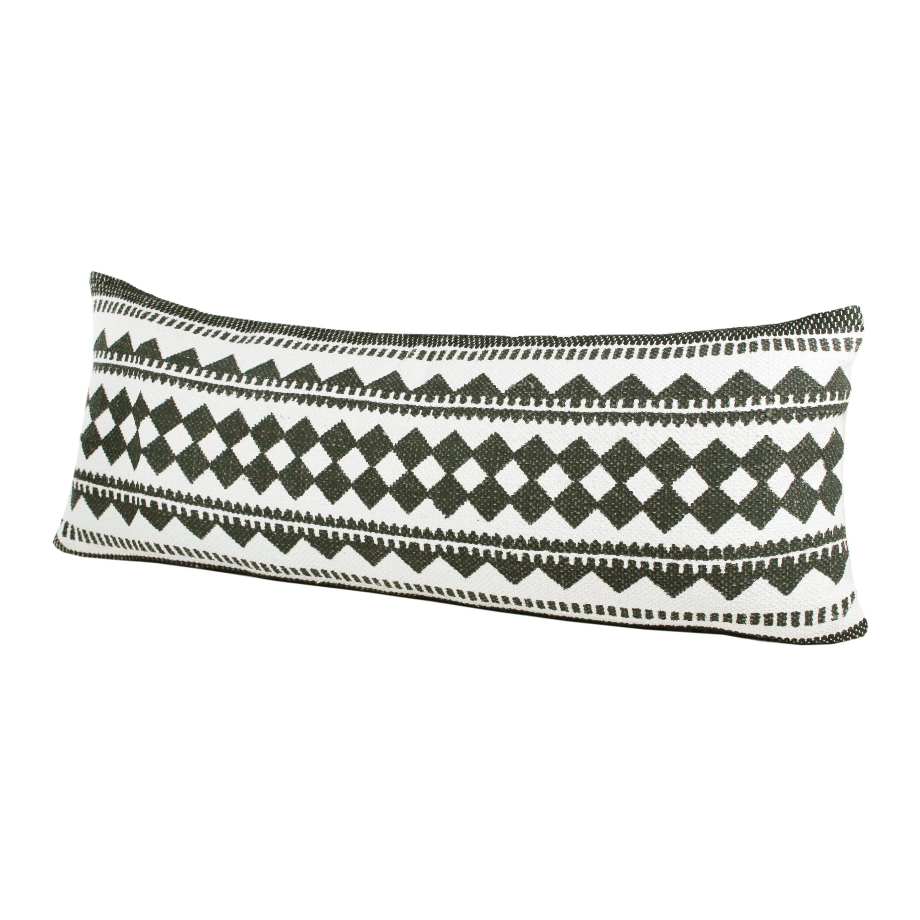 LR Home Mindy 14-in x 36-in Black/White Indoor Decorative Pillow ...