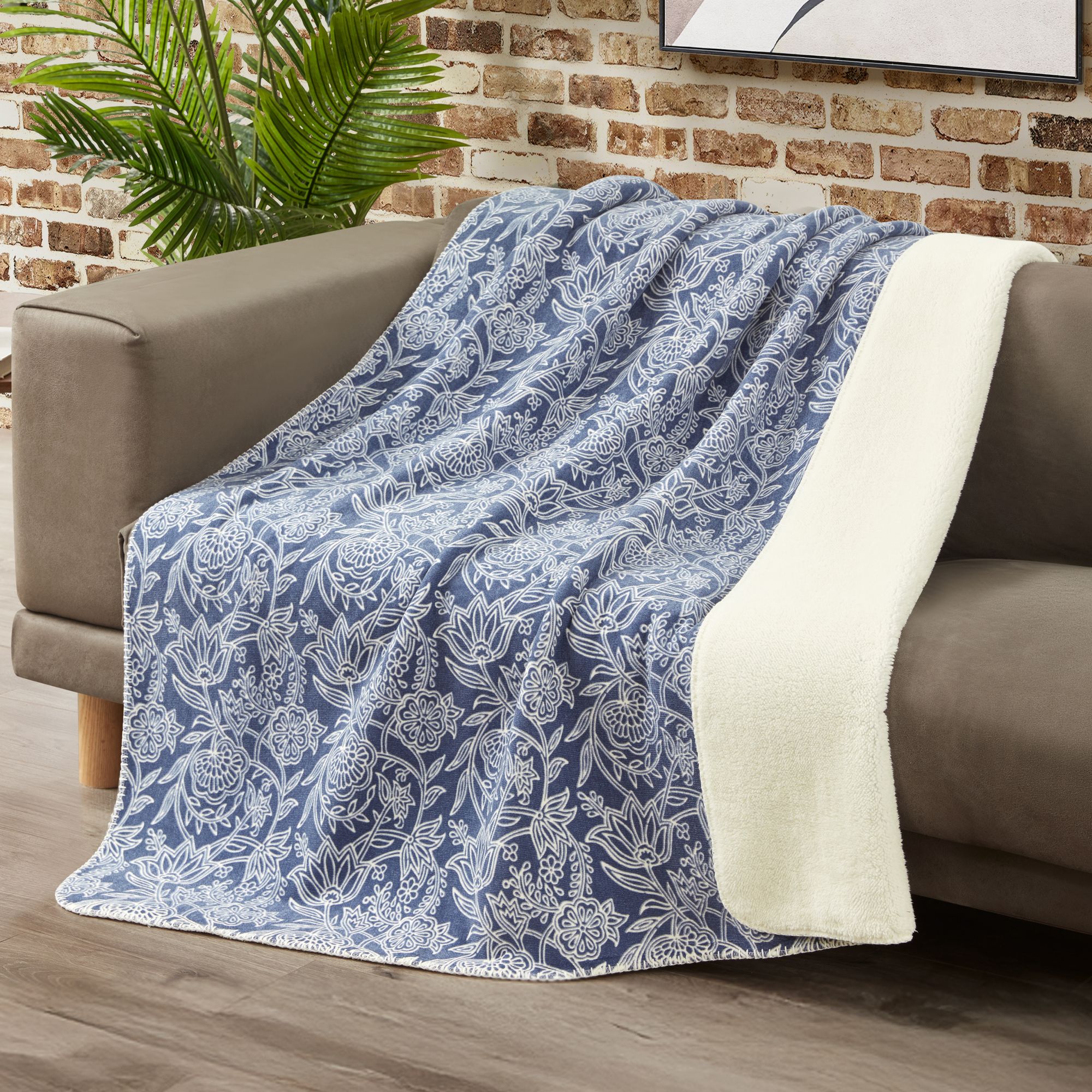 Lucky Brand Vintage Indigo Avalon Floral Reversible 50 in. x 70 in ...