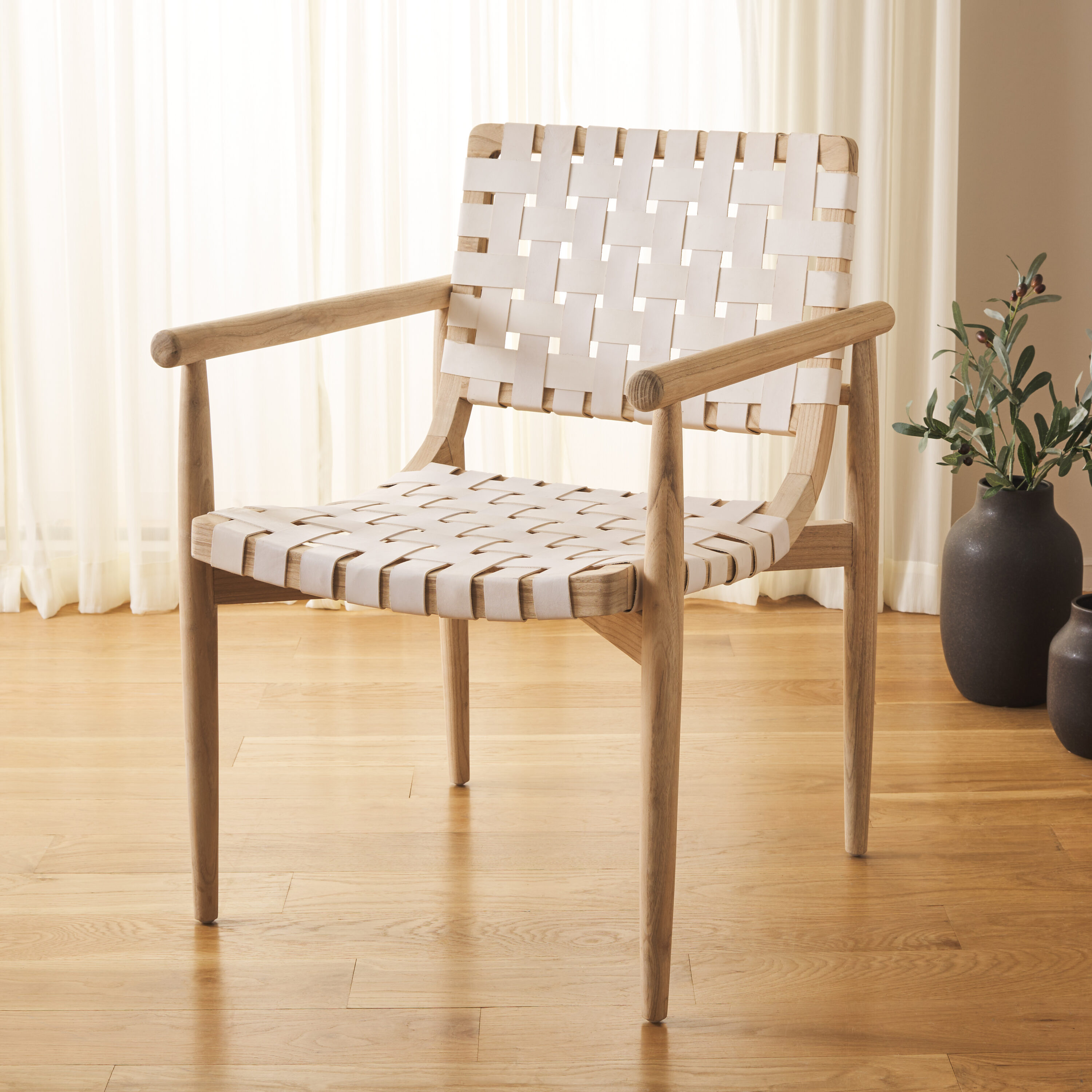 Safavieh Dionne Casual Natural/White LeatherAccent Chair ACH1201B at ...