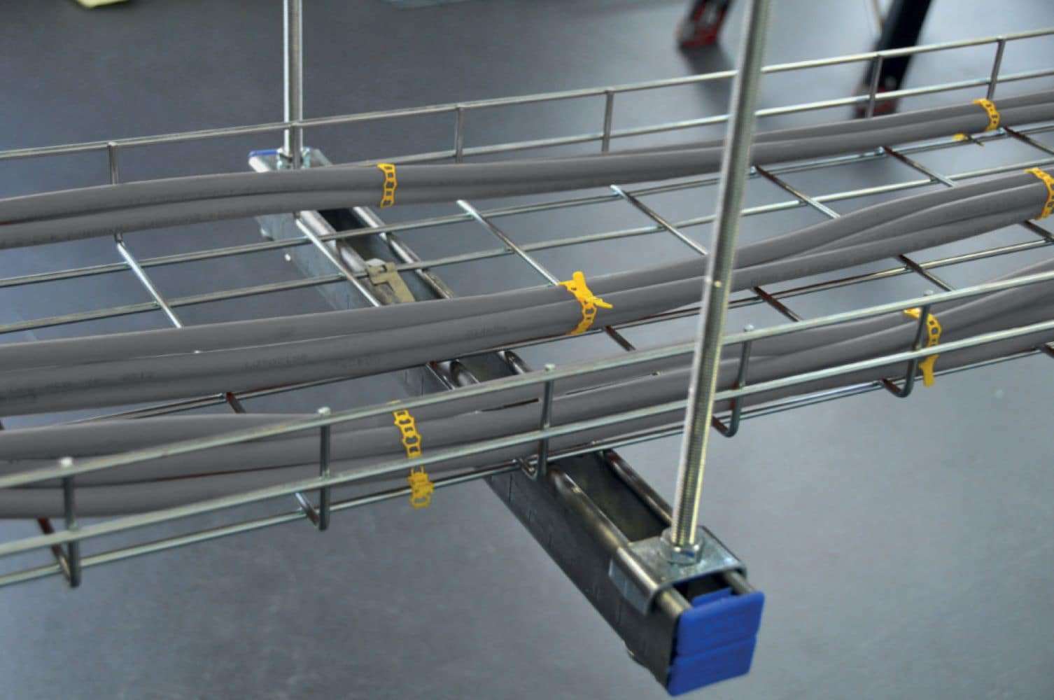 nVent CADDY 10-ft 12 -Gauge Electro-galvanized Half slot channel Strut ...