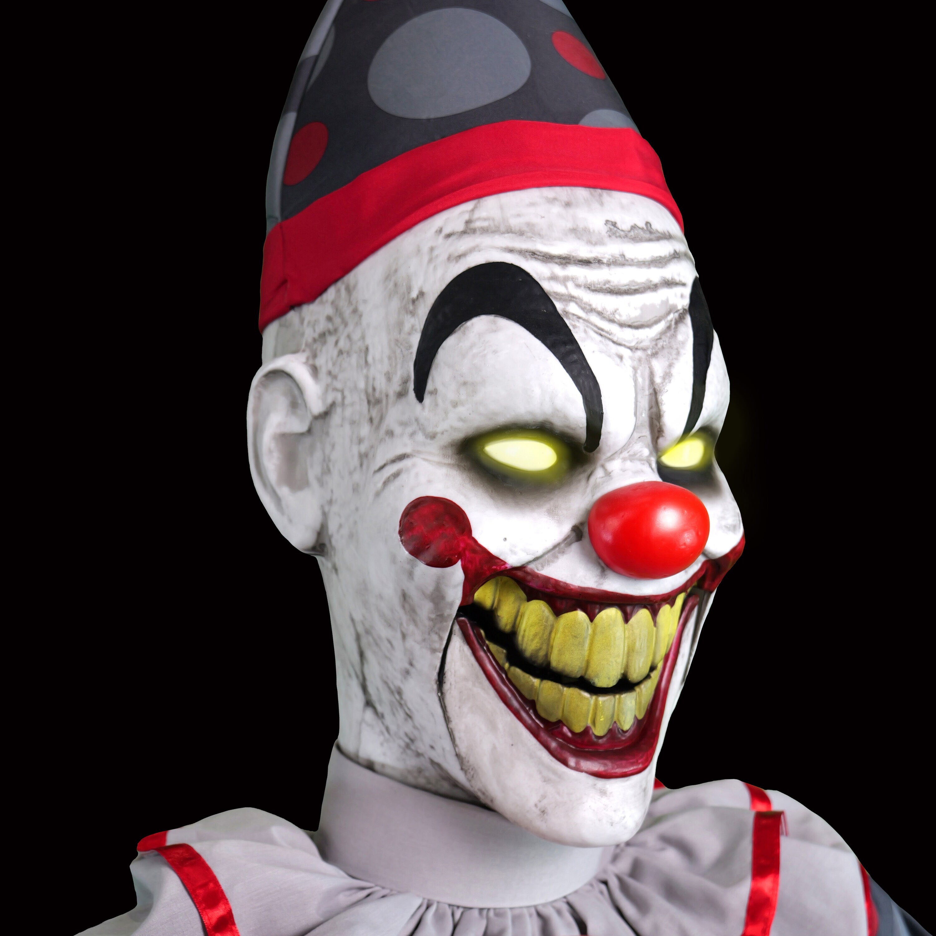 Haunted Living 6.6-ft Clown with Balloon Dog Motion Activated ...