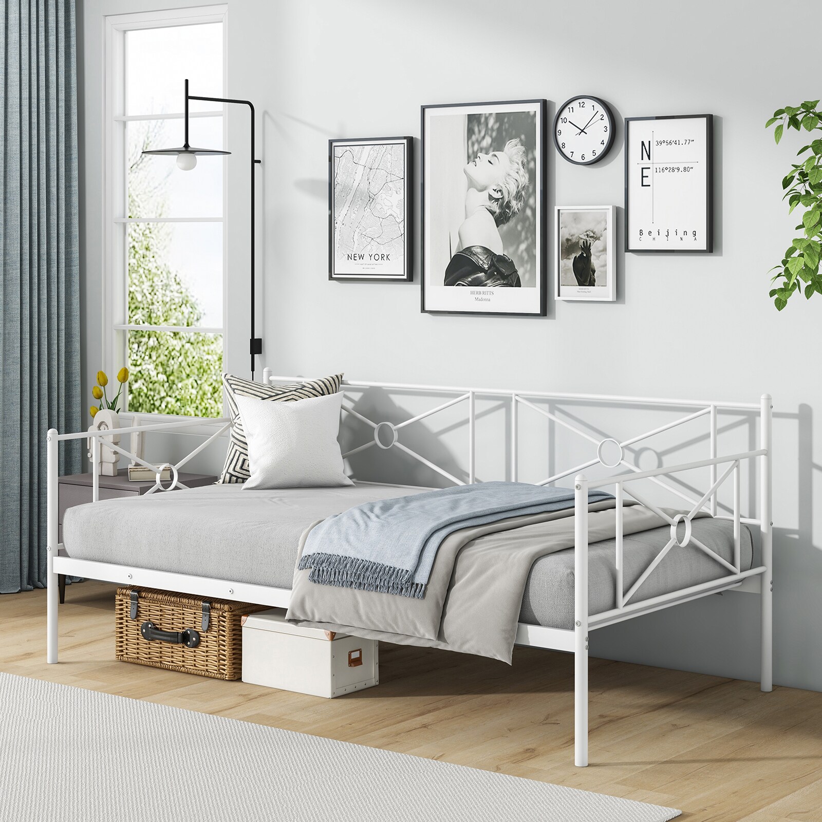 Slickblue Classic White Twin Steel Daybed Metal Platform Bed Frame with ...