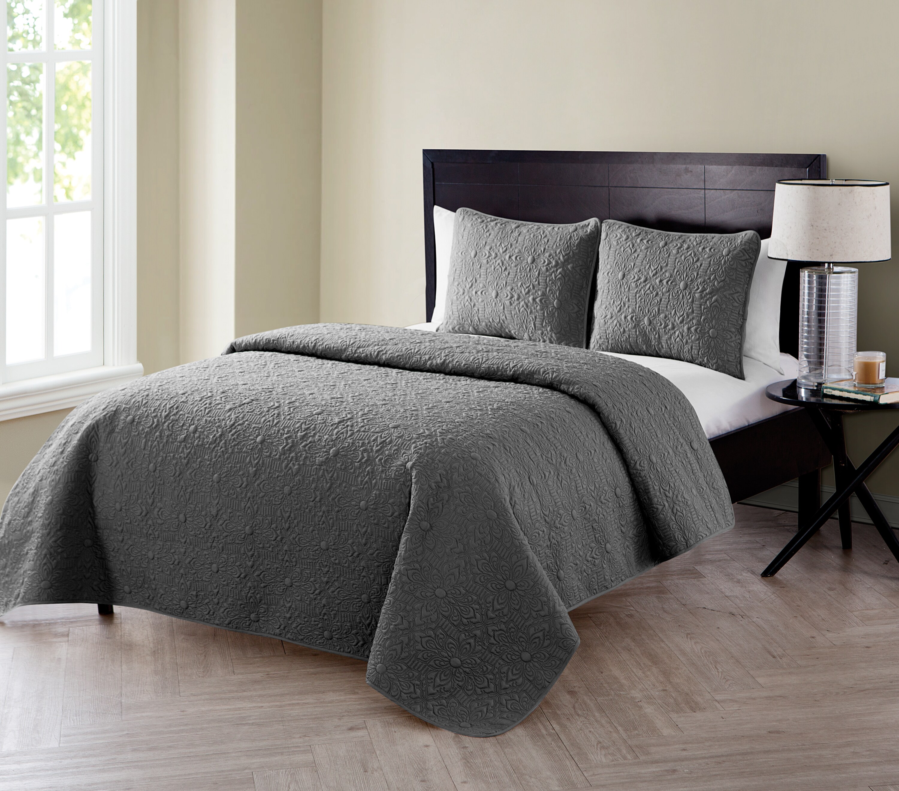 VCNY Home Caroline 3 -Piece Grey Full/Queen Quilt Set in the Bedding ...