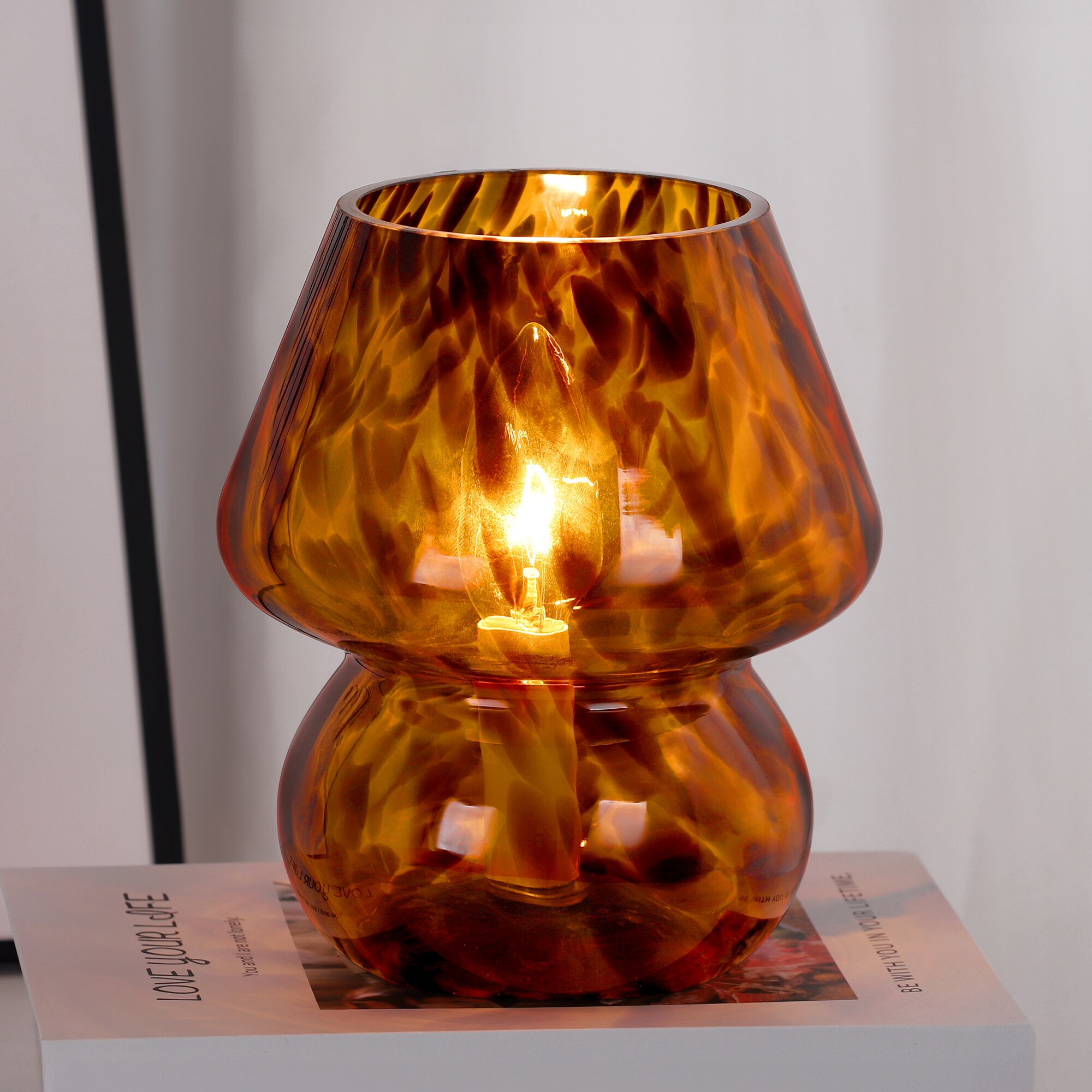 UrFurnishings Dakesha 7.25-in Black LED Table Lamp with Glass Shade TD ...
