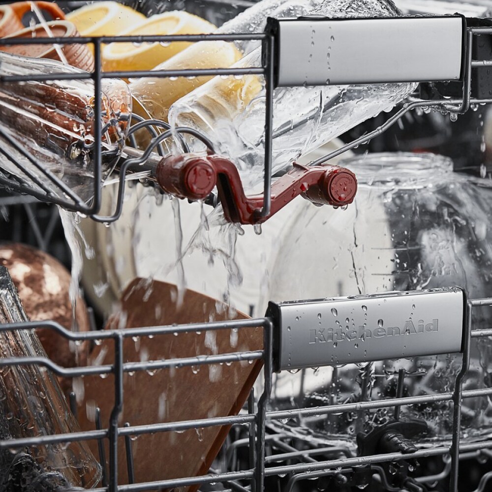 KitchenAid 360 MAX JETS 24-in Top Control Built-In Dishwasher With ...