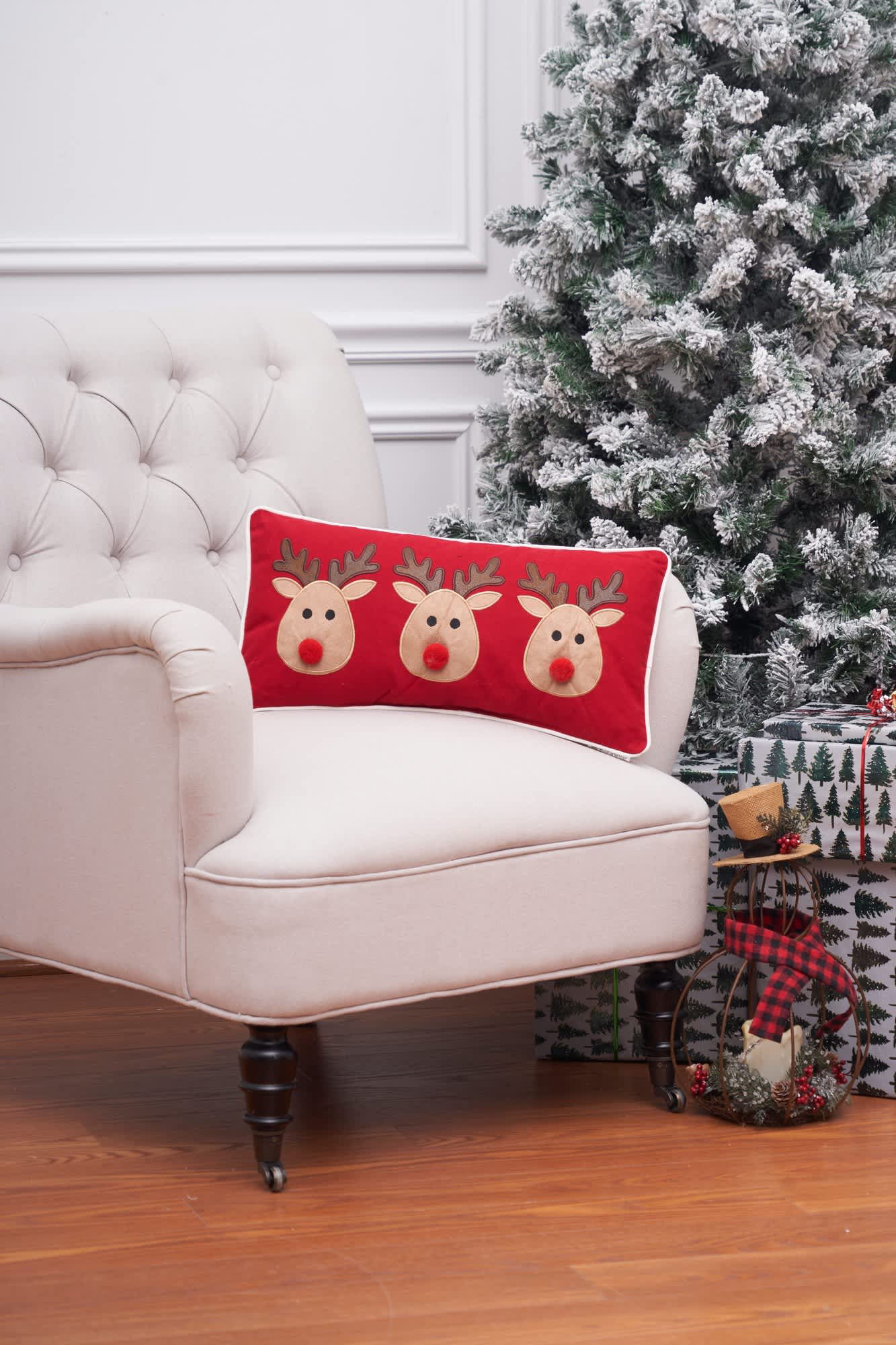 C&F Home Reindeer Games Applique Red Christmas Mini Accent Pillow 10" x ...