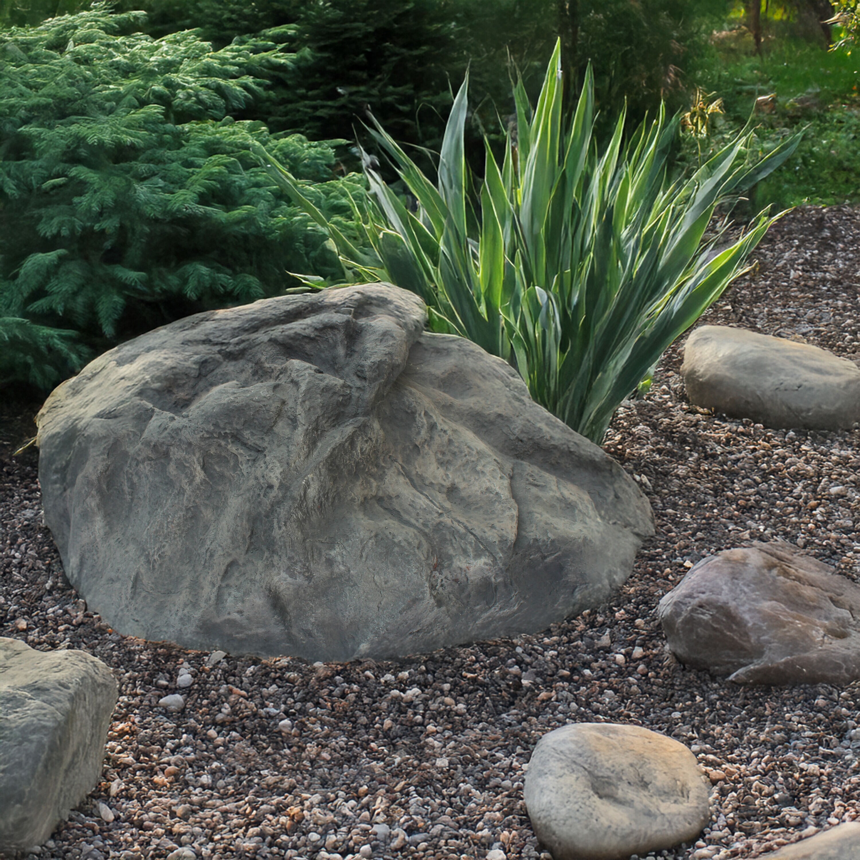 Gardenised 18 lb Gray Decorative rock (More than 3-in) in the ...