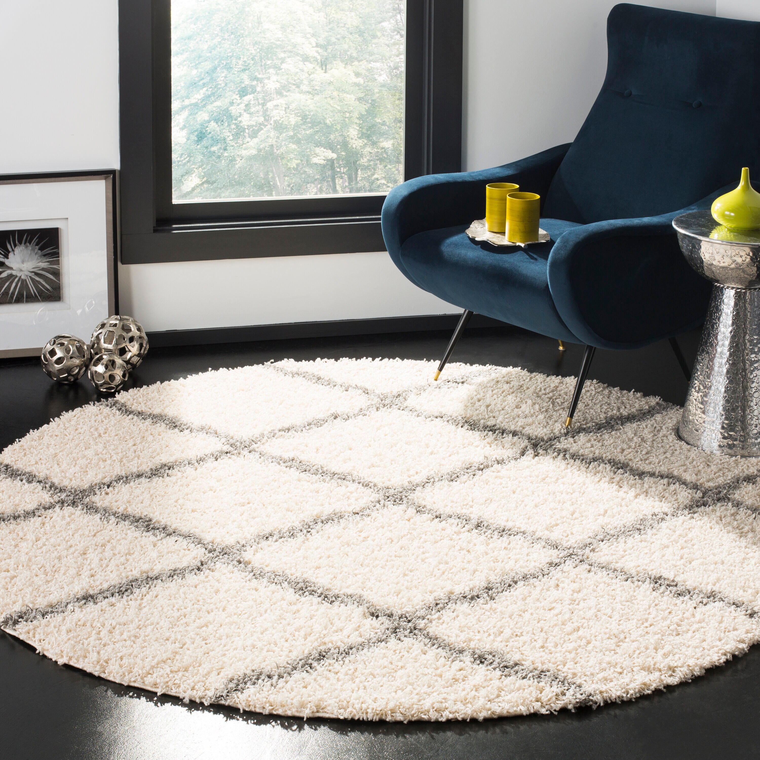 Safavieh Dallas Shag 257F Ivory Grey 6ft x 6ft in the Rugs department ...