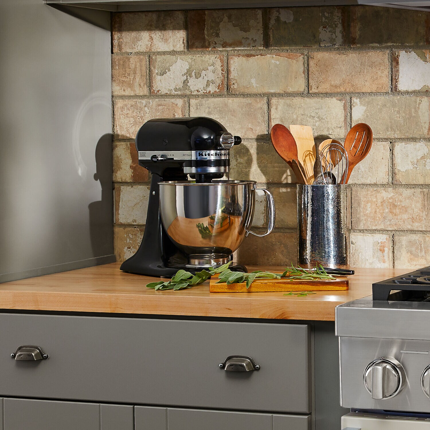 KitchenAid Black 5-Quart Tilt-head Stand Mixer at Lowes.com