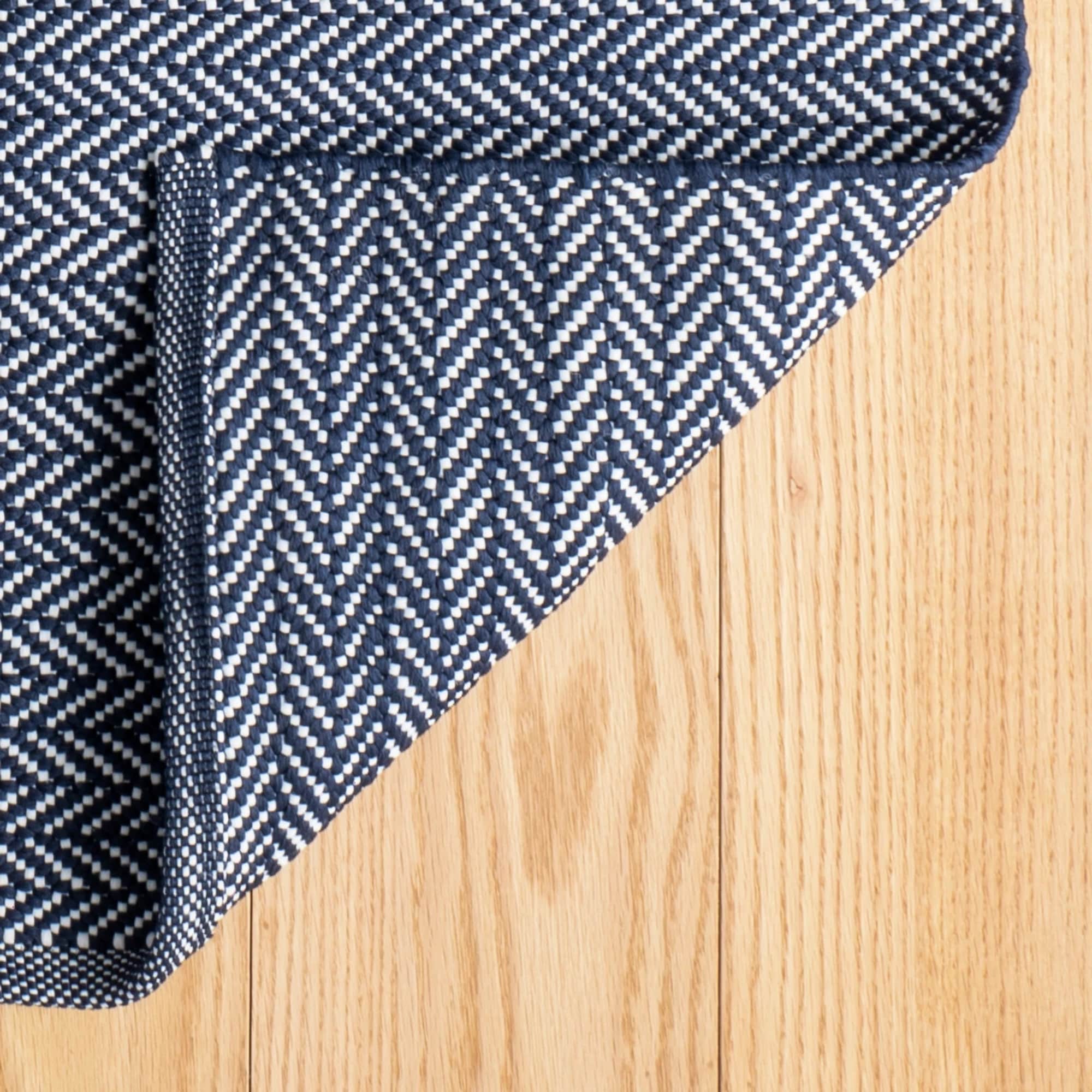 DASH & ALBERT Herringbone 8 x 11 Handwoven Indoor/Outdoor Rug in the ...