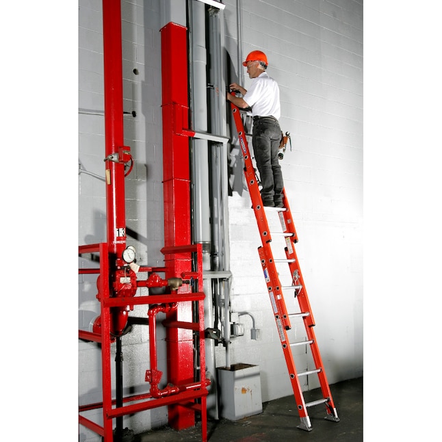 Werner D6200-3 16-ft ( 15-ft Reach Height ) Fiberglass Type 1A - 300 ... Werner D6200-3 16-ft ( 15-ft Reach Height ) Fiberglass Type 1A - 300 ...