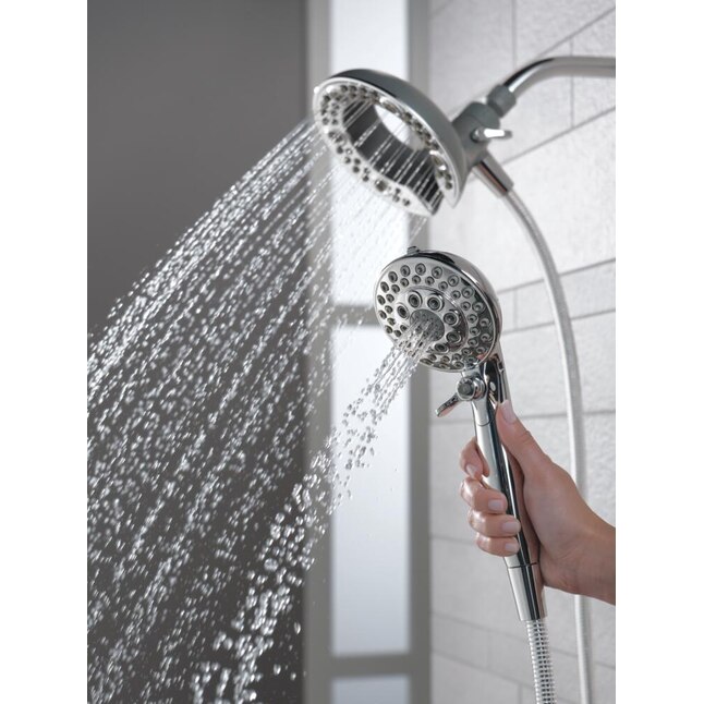 Delta In2ition Chrome Round Dualcombo Shower Head 25 Gpm 95 Lpm In The Shower Heads