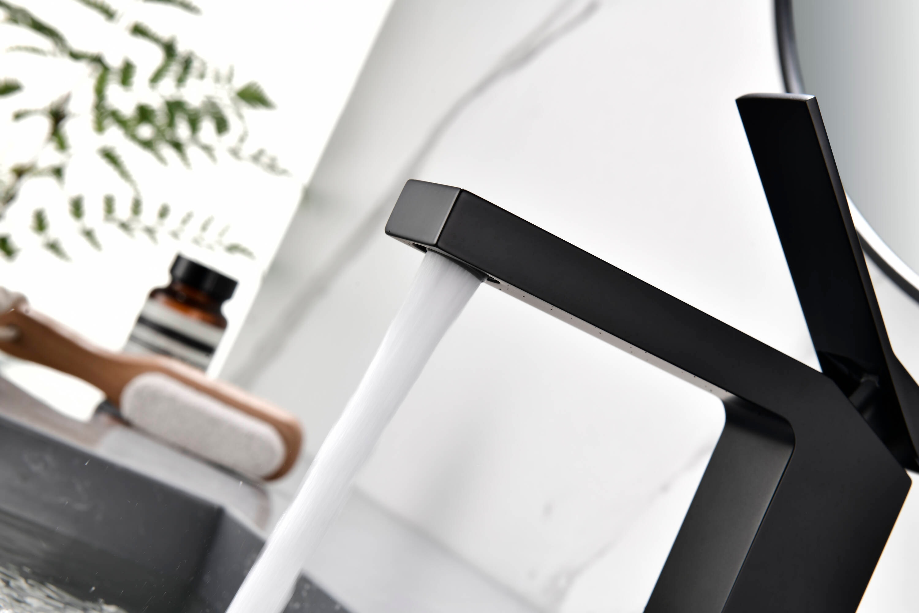 Royal Guard Matte Black Single hole 1-handle WaterSense Mid-arc ...