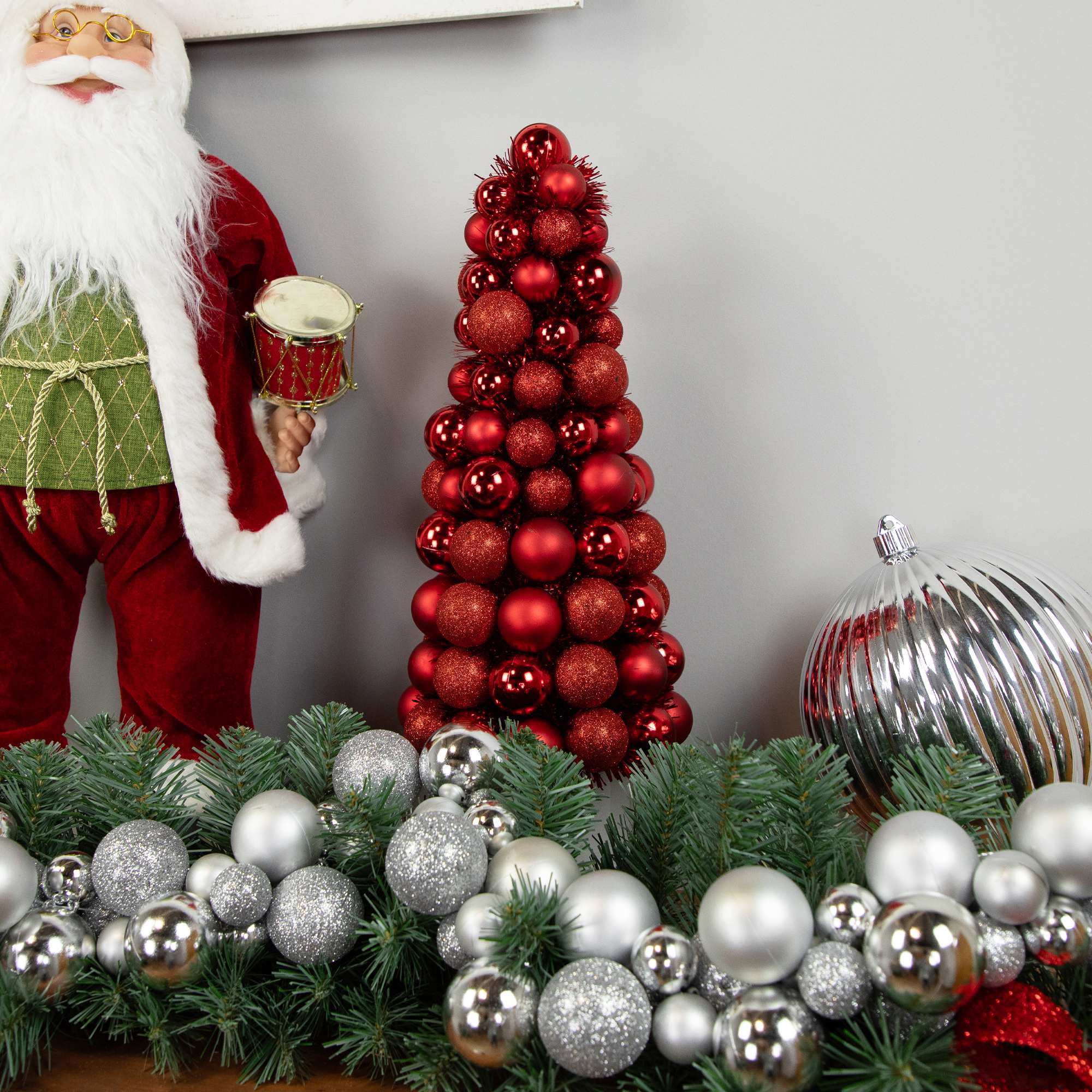 Northlight 3-Finish Shatterproof Ball Christmas Tree with Tinsel - 15. ...