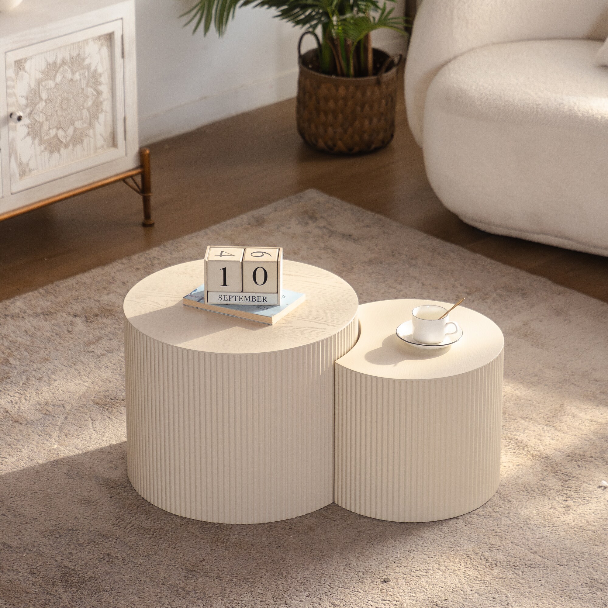 GDFStudio Indoor Modern Wood Round Nesting Coffee Table Set of 2 with ...