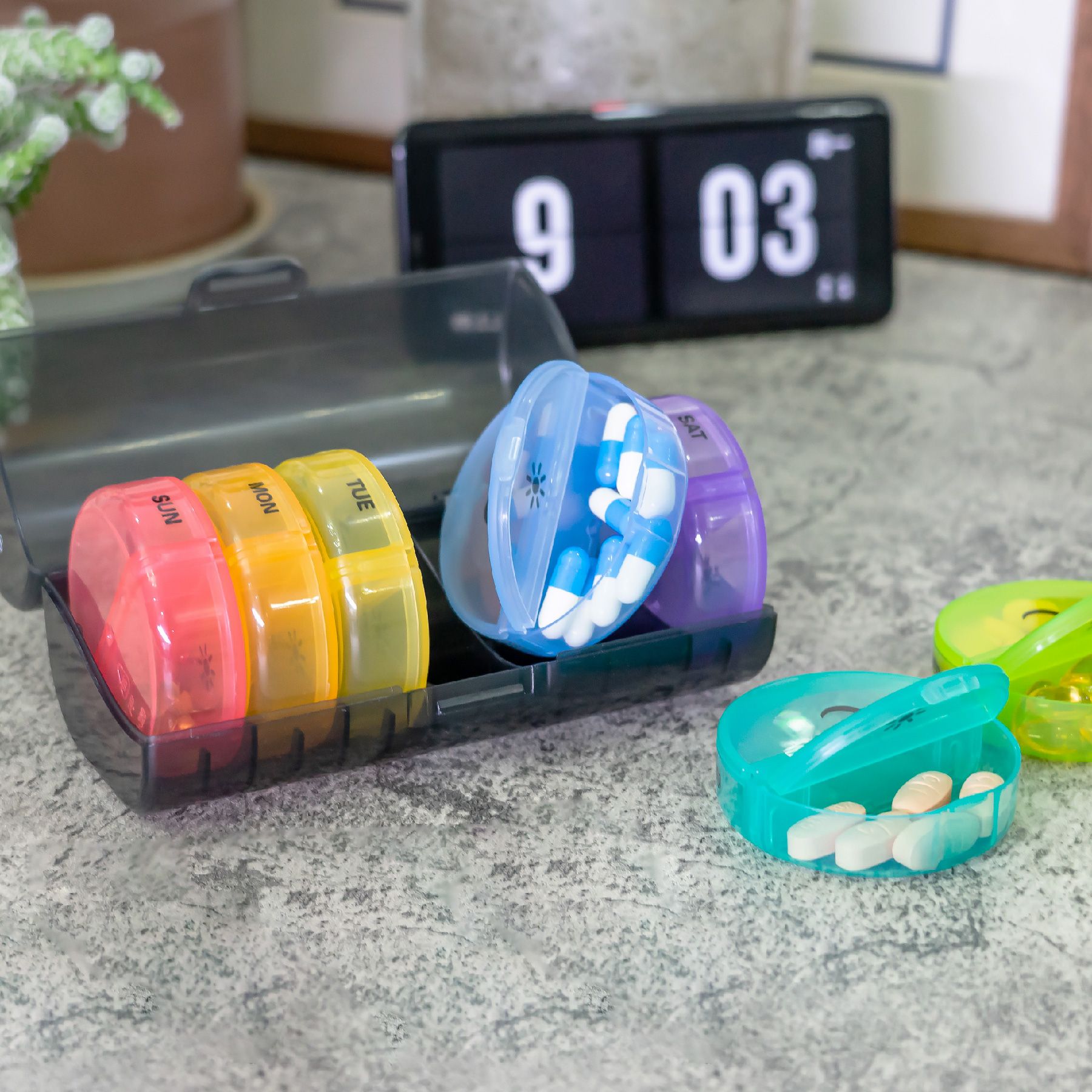 Sukuos 7-Day 2x Pill Organizer; Large Daily Pill Cases for Pills ...