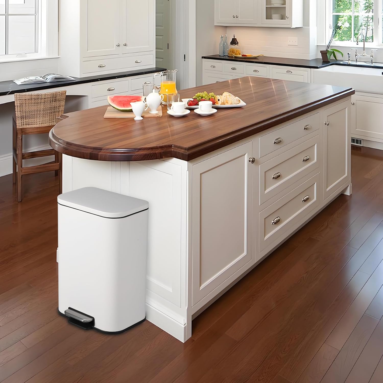 GarveeLife 8 Gallon White Fingerprint-Proof Stainless Steel Trash Can ...