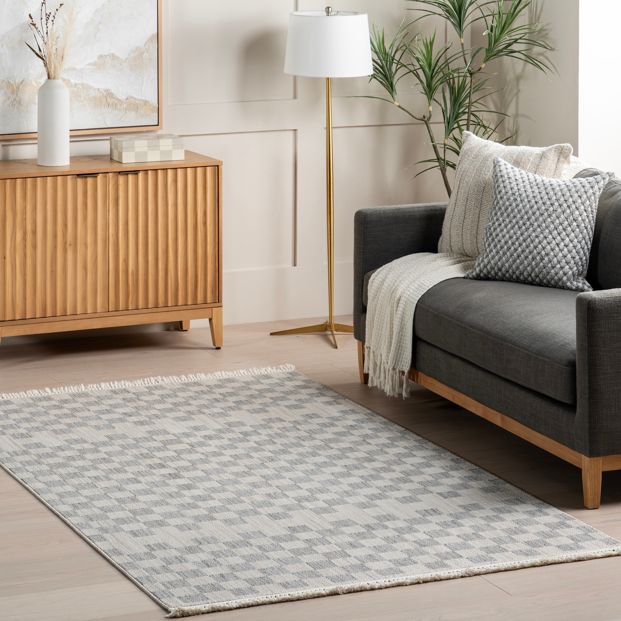 nuLOOM Sunniva Casual Checkered Tasseled 6ft. 7in. x 9ft. Beige Area ...