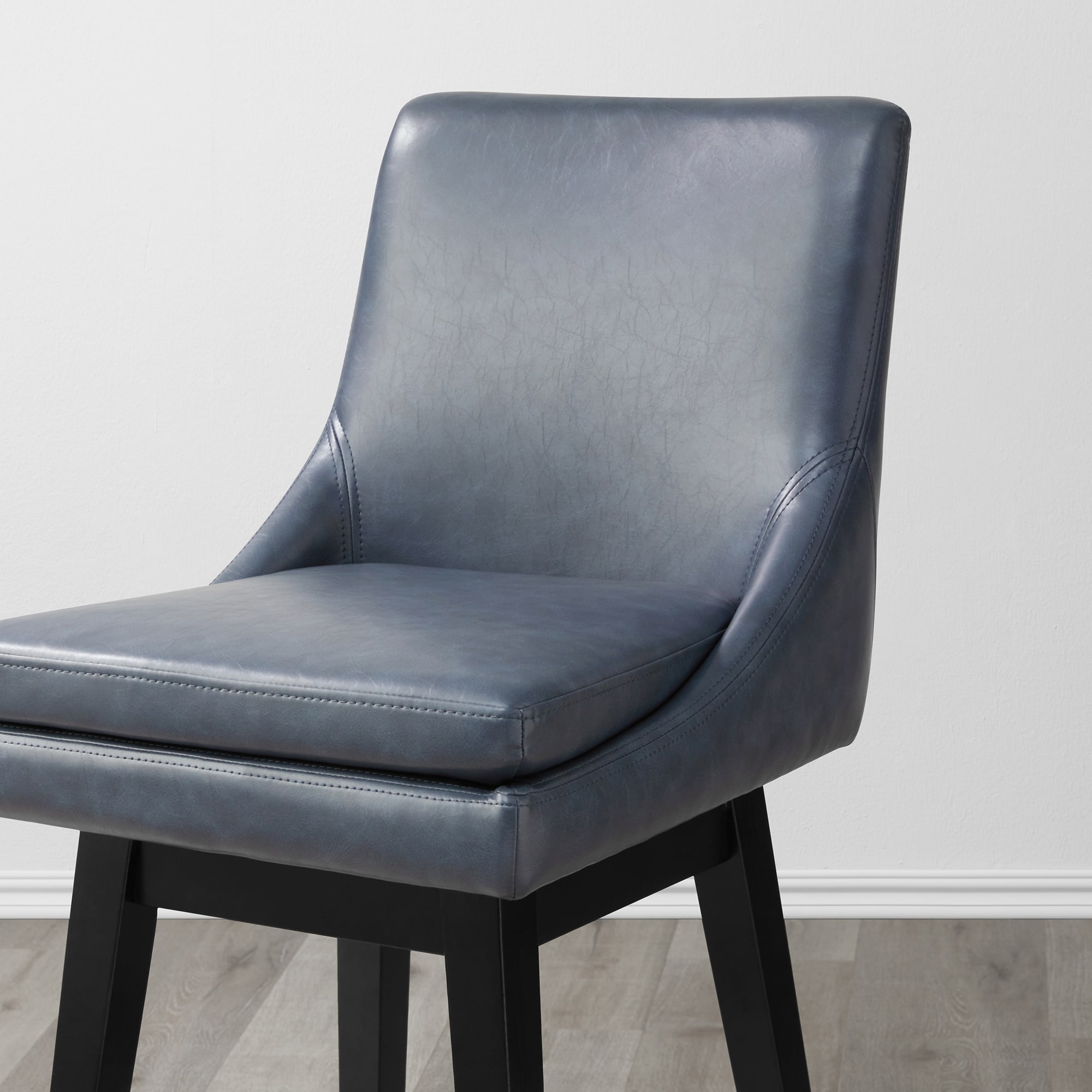 Circle 55 Navy Blue/Leather 26.8-in H Counter height Upholstered Swivel ...