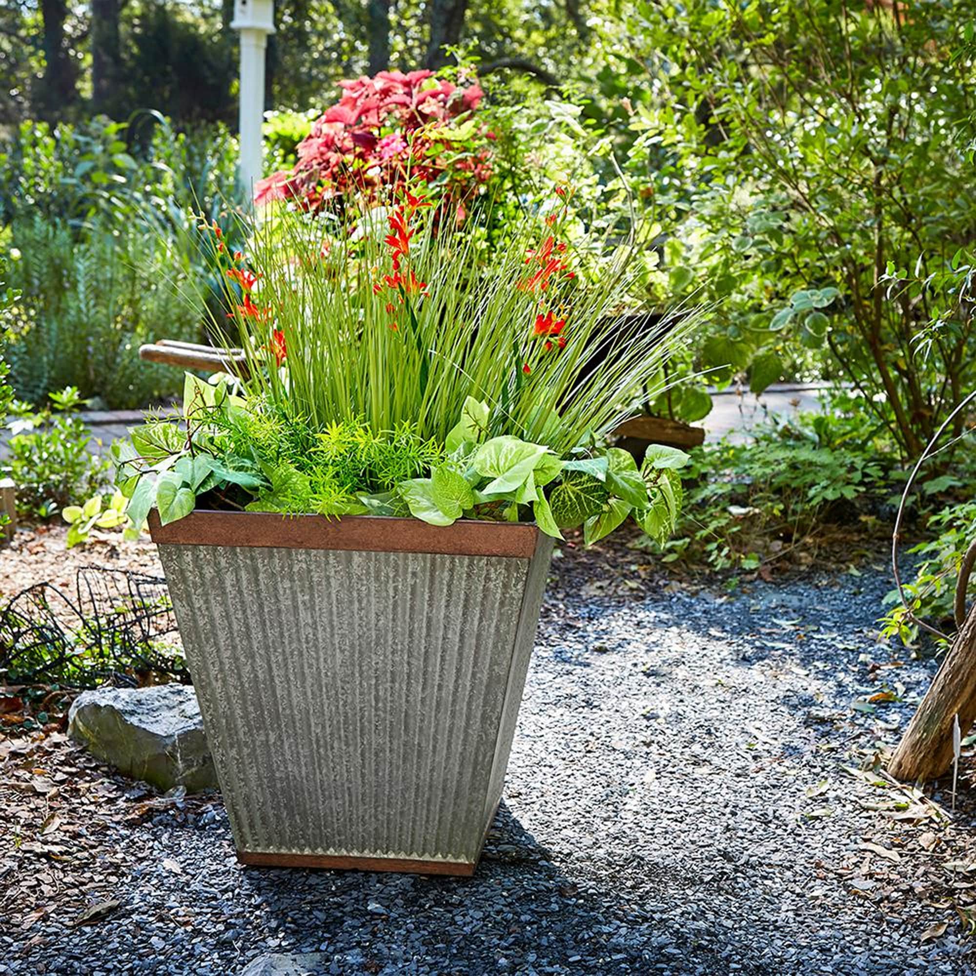 Southern Patio HDR 046851 16 Inch Square Rustic Resin Outdoor Box ...