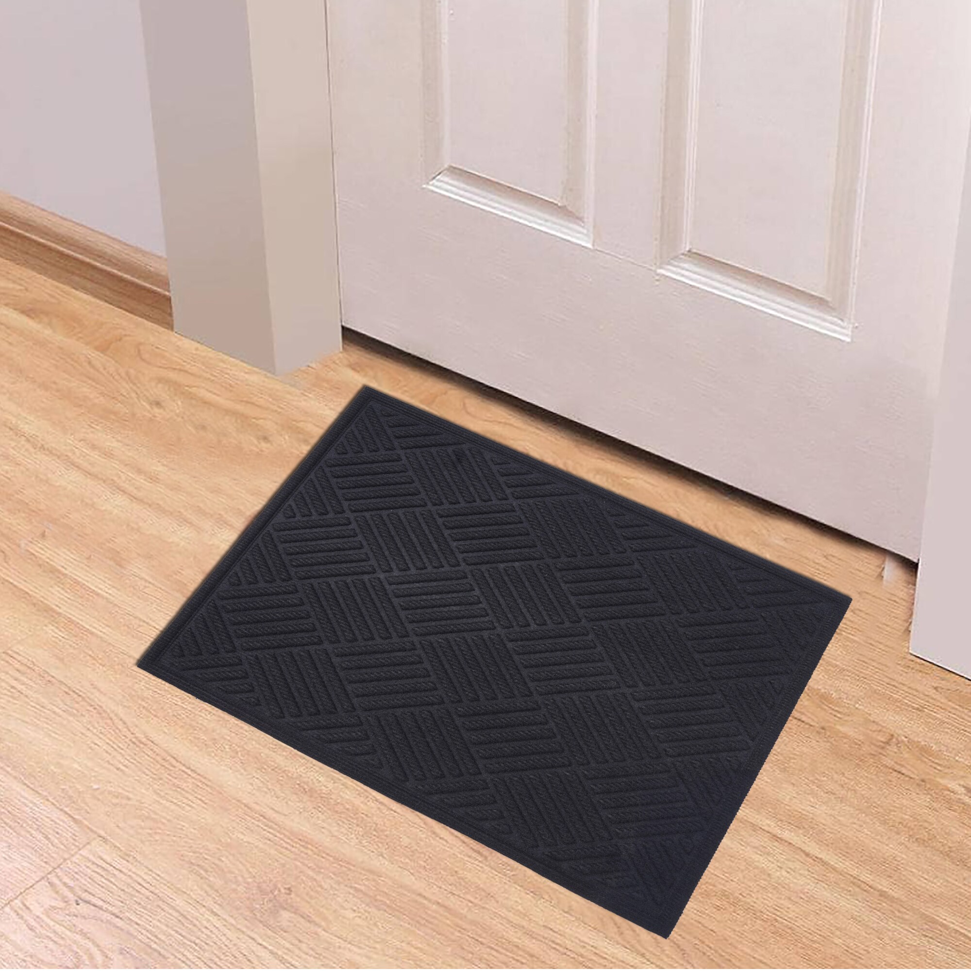 Lowe's Essentials Natural Rubber Rectangular Indoor or outdoor Door mat ...