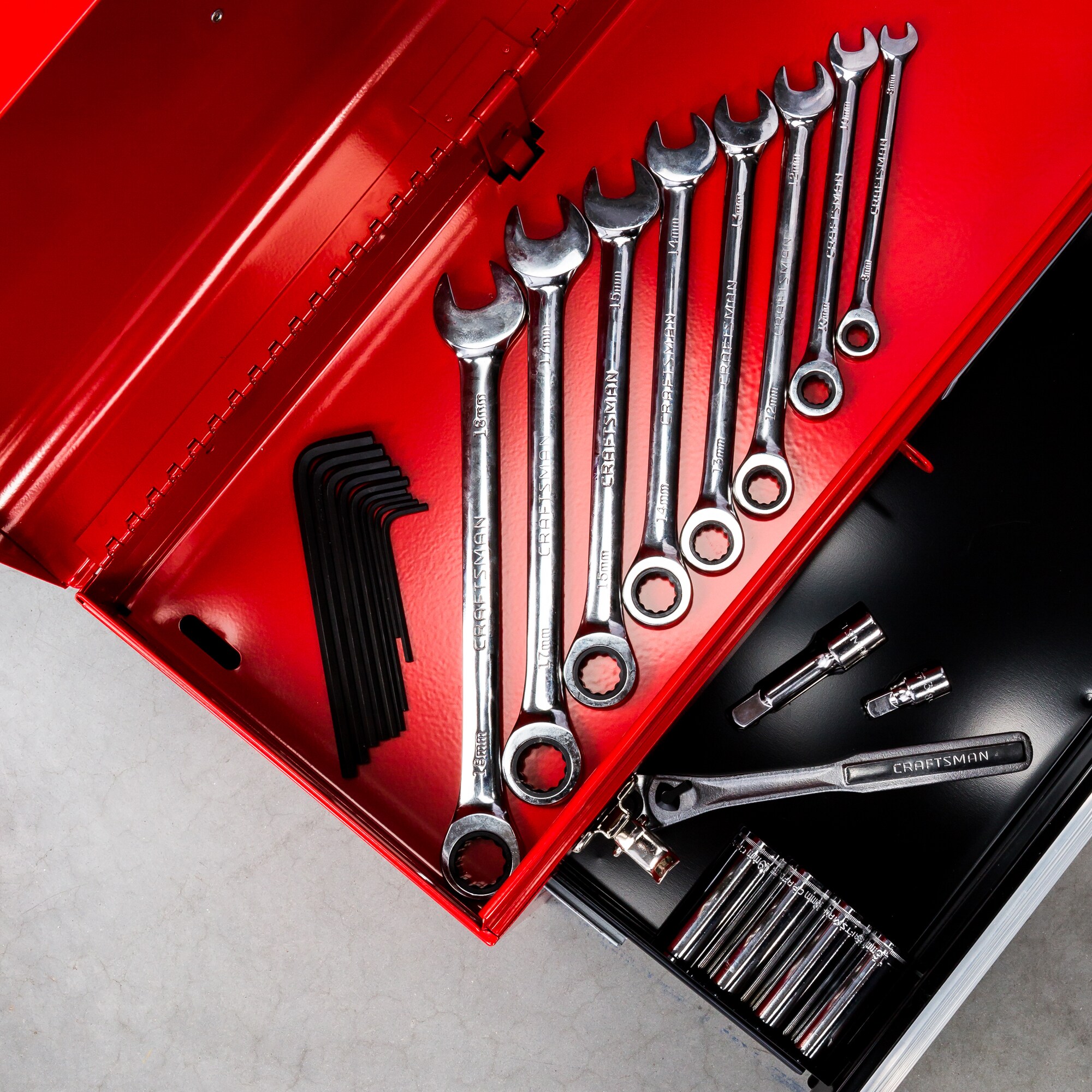 CRAFTSMAN 309 Piece Standard SAE and Metric Combination Polished Chrome Mechanics Tool Set at Lowes