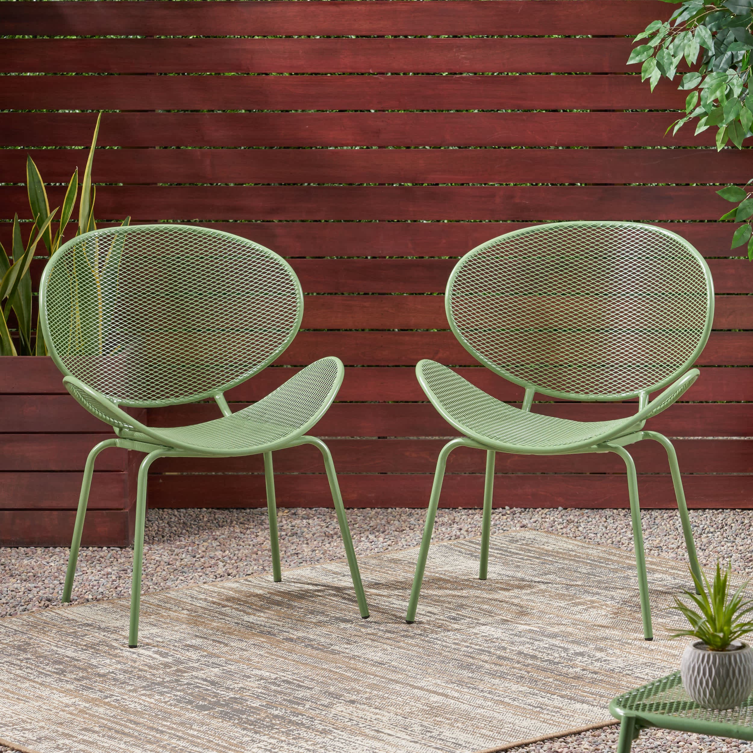 Vynxaria Set of 2 Outdoor Green Curvaceous Shell Chairs Powder Coated ...