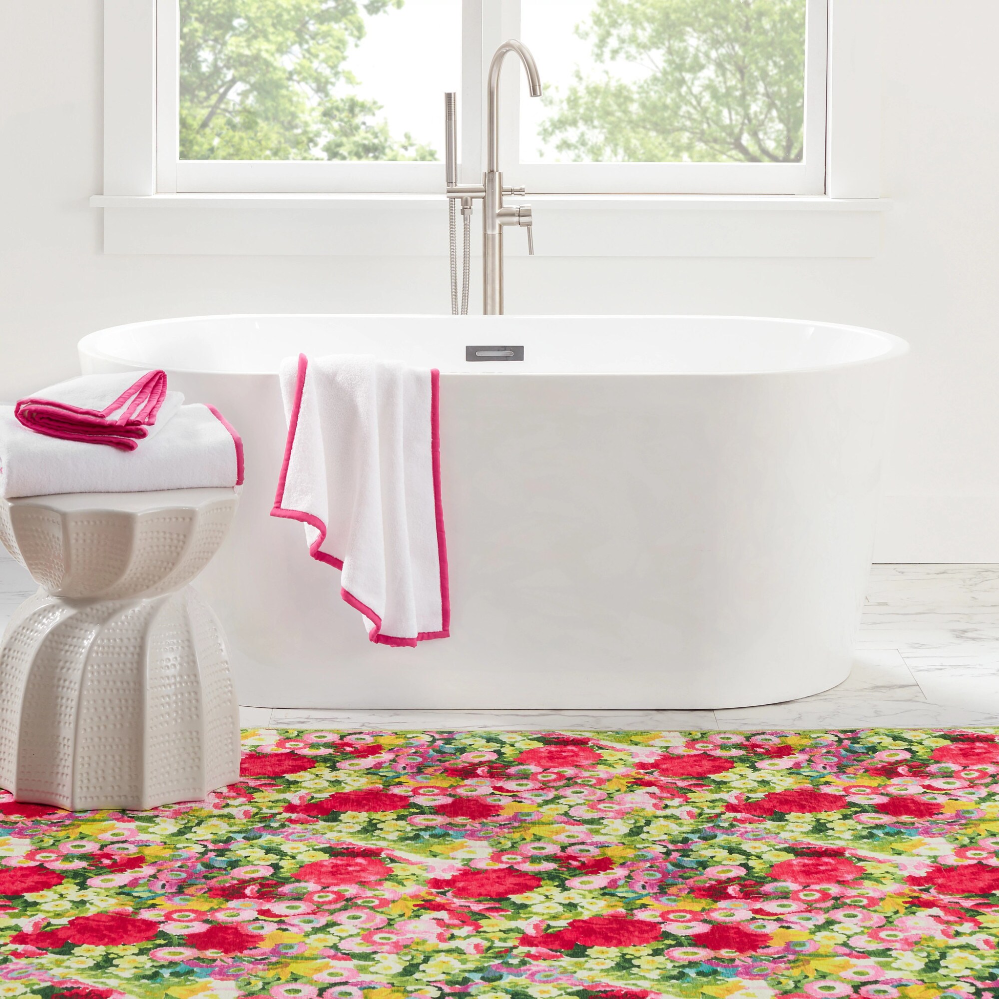 DASH & ALBERT Chamomile 2 x 8 Cluster Machine Washable Rug in the Rugs ...