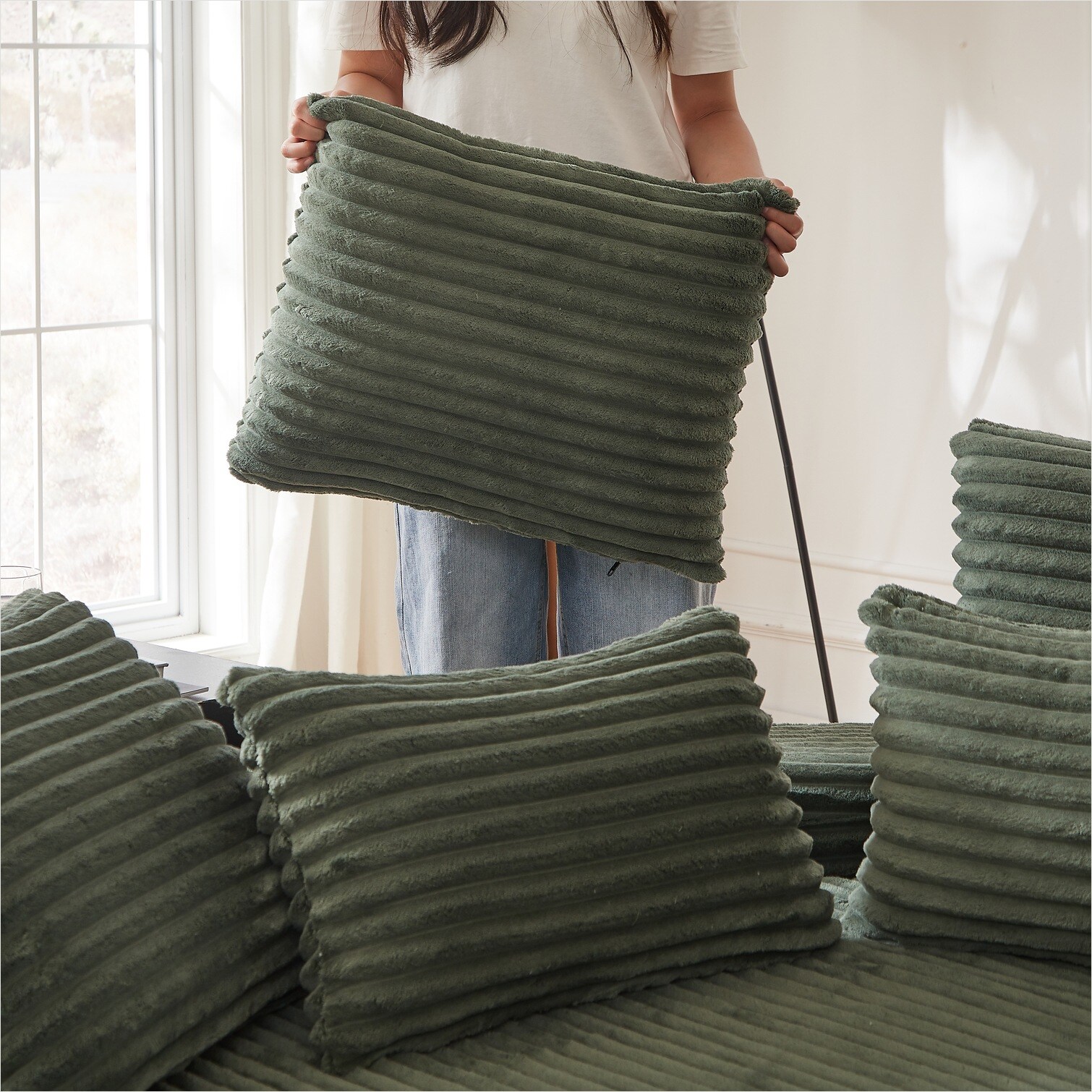 Naturefalls 78.5-Inch Semi-Circular Sleeper Sofa in Green-Toned ...