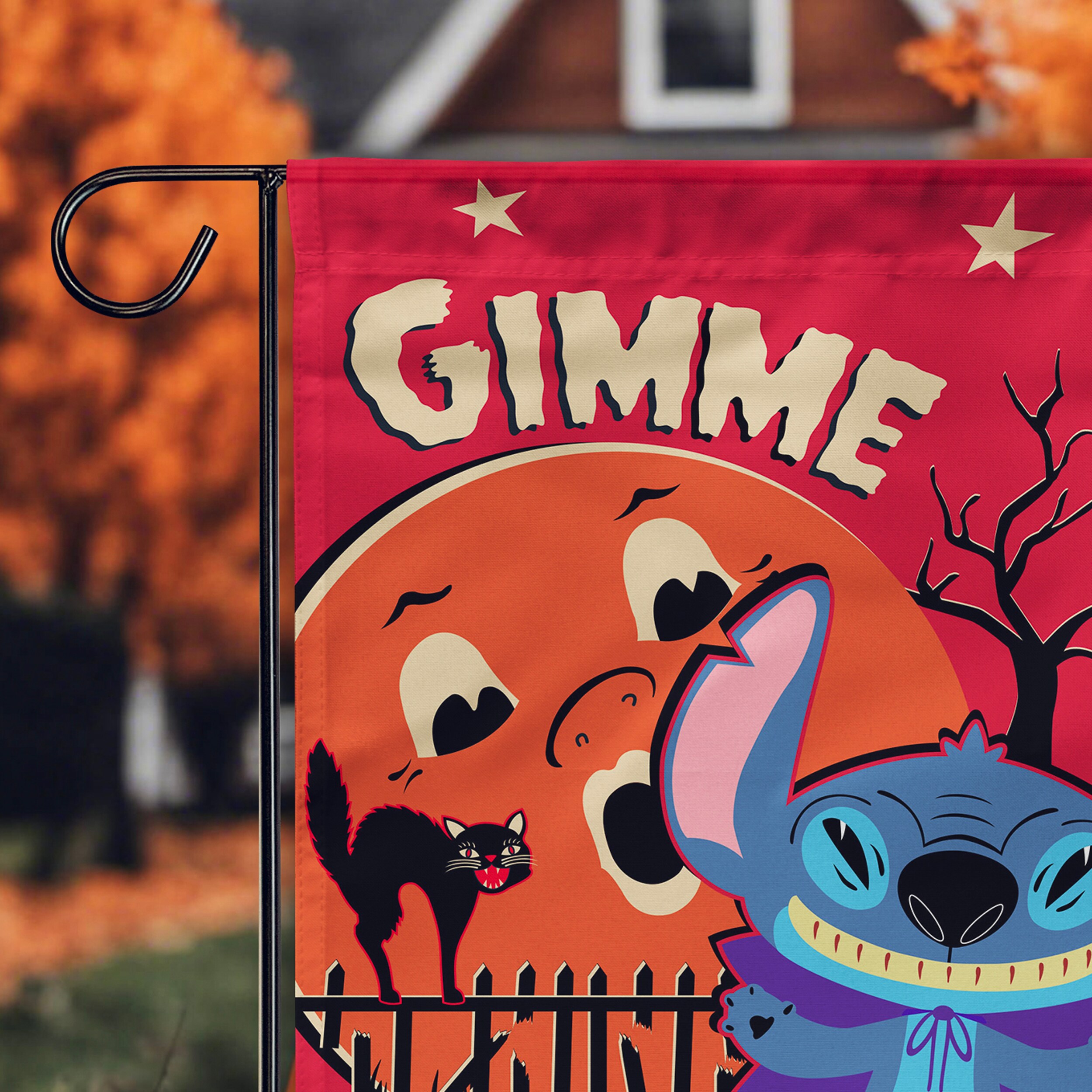 Disney 1.04-ft W x 1.5-ft H Halloween Garden Flag 10-1240-92F-01 at ...