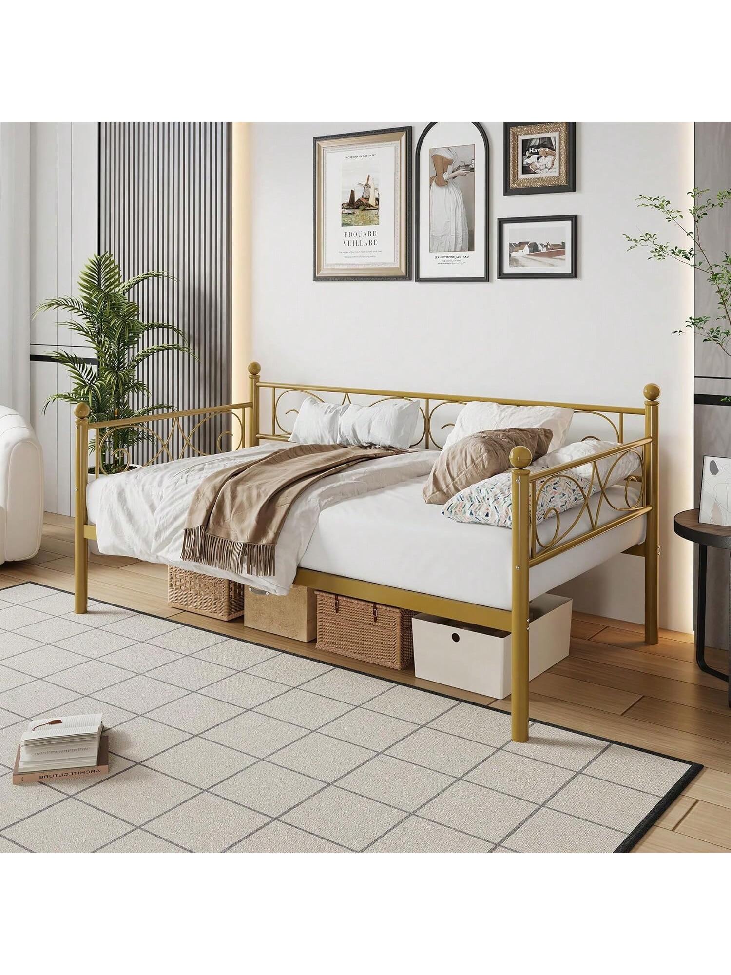 GarveeLife Twin Size Daybed Frame/ Metal Daybed with Floral Headboard ...