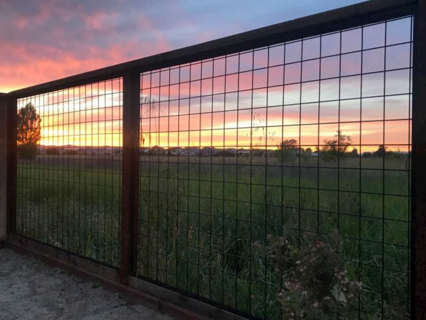 Wild Hog 6-ft x 60-in Black Aluminum Deck Rail Kit in the Deck Railing ...