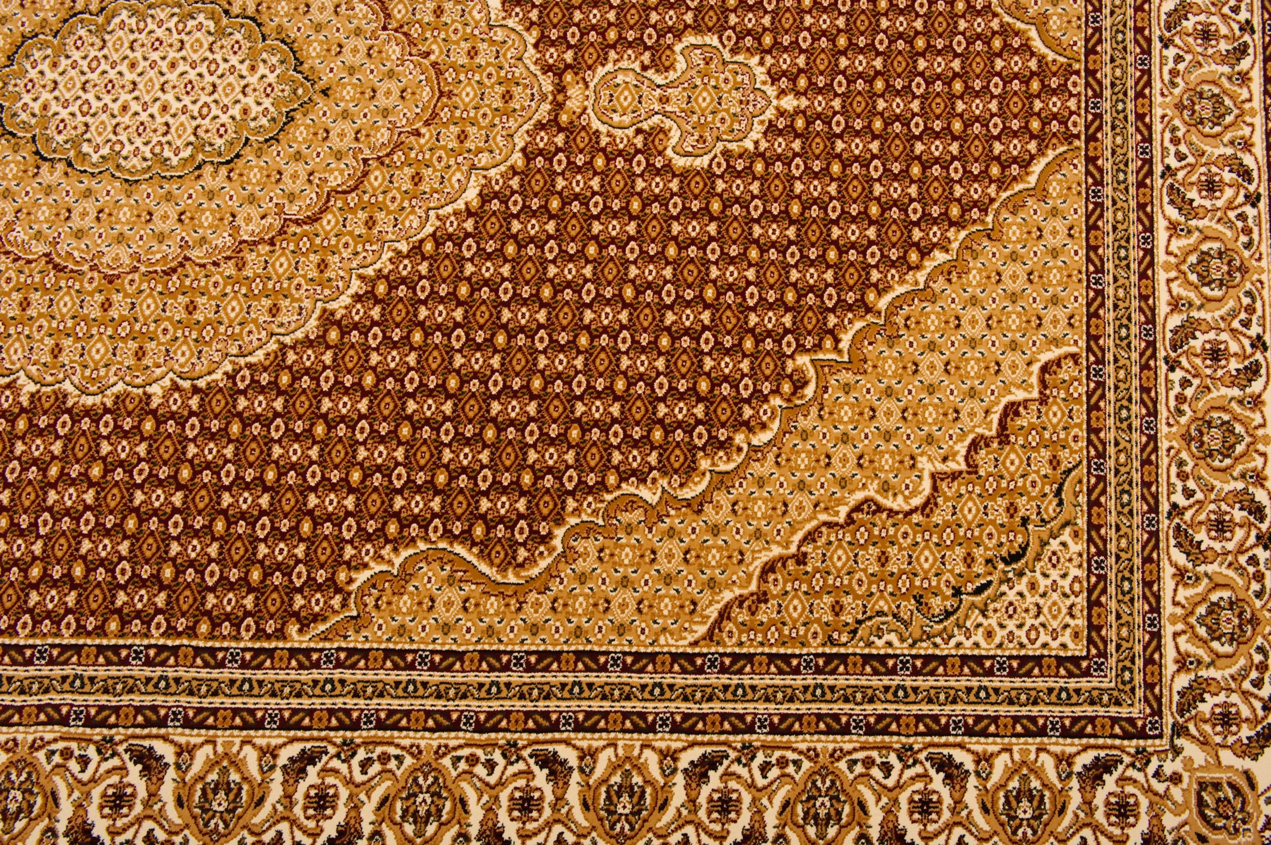 Rug Branch Faris 2' x 3' Traditional Red and Beige Persian Medallion ...