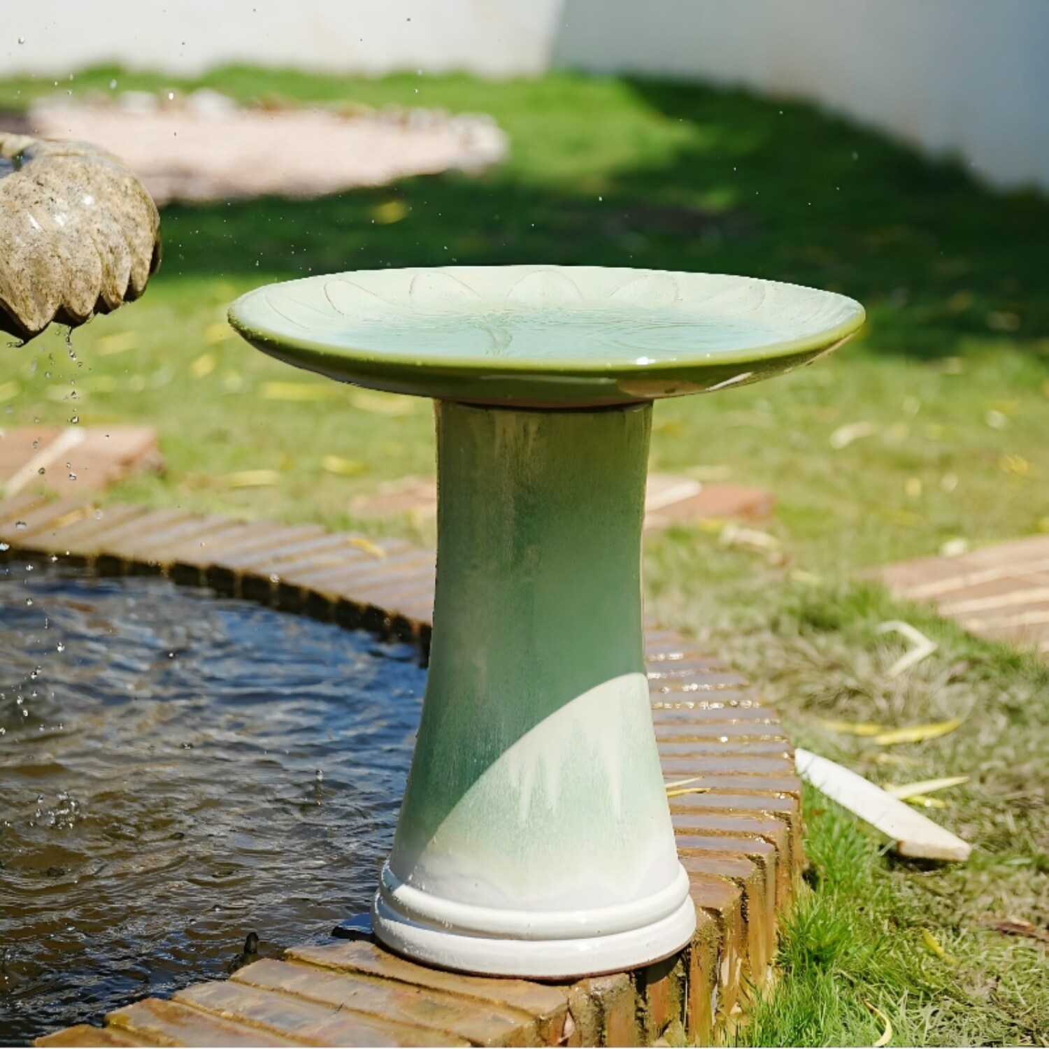 Wooakway Handmade Green Gradient Ceramic Bird Bath 16.93inDx16.93inWx18 ...
