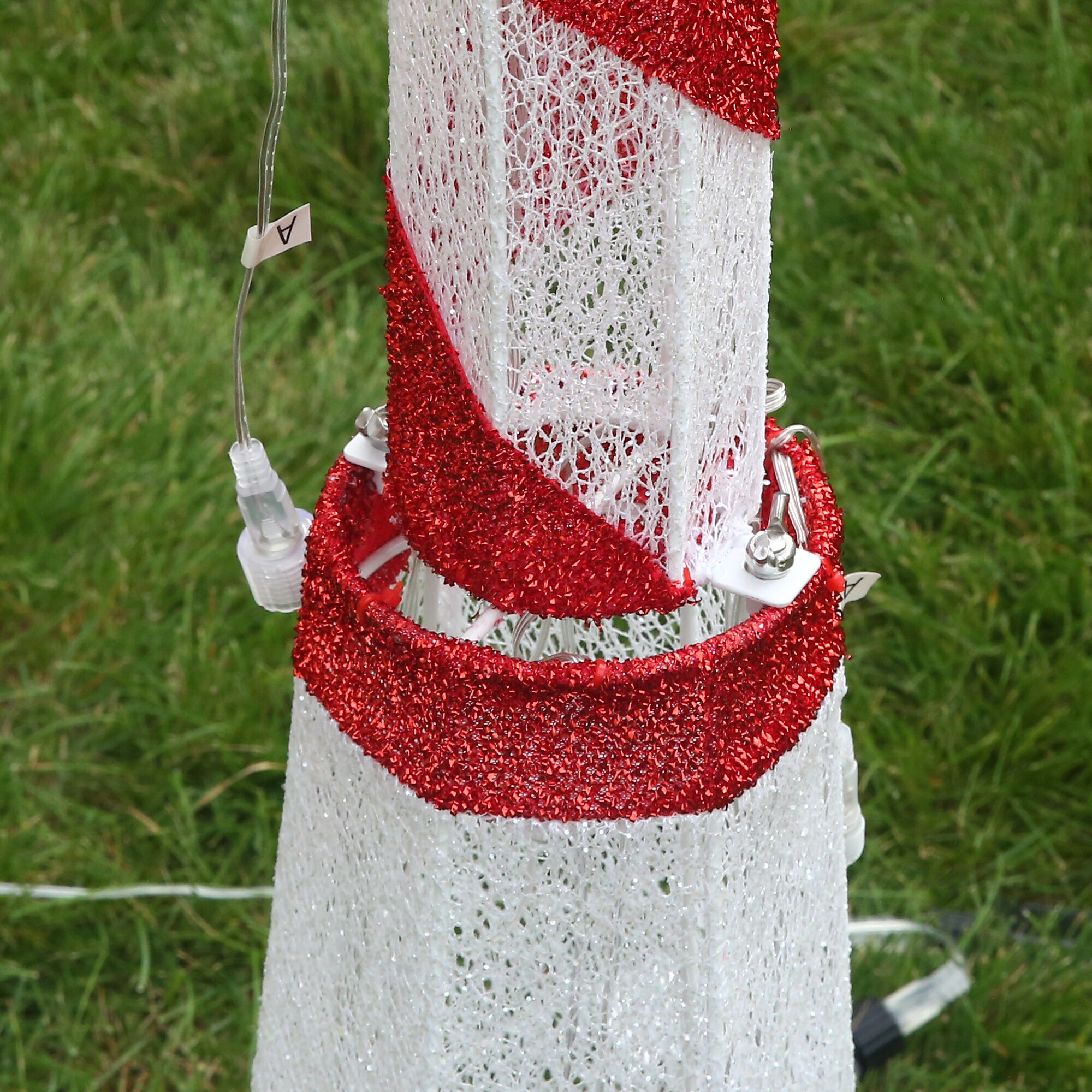 Starfree 60-in Freestanding Lamp post Yard decoration with White LED ...