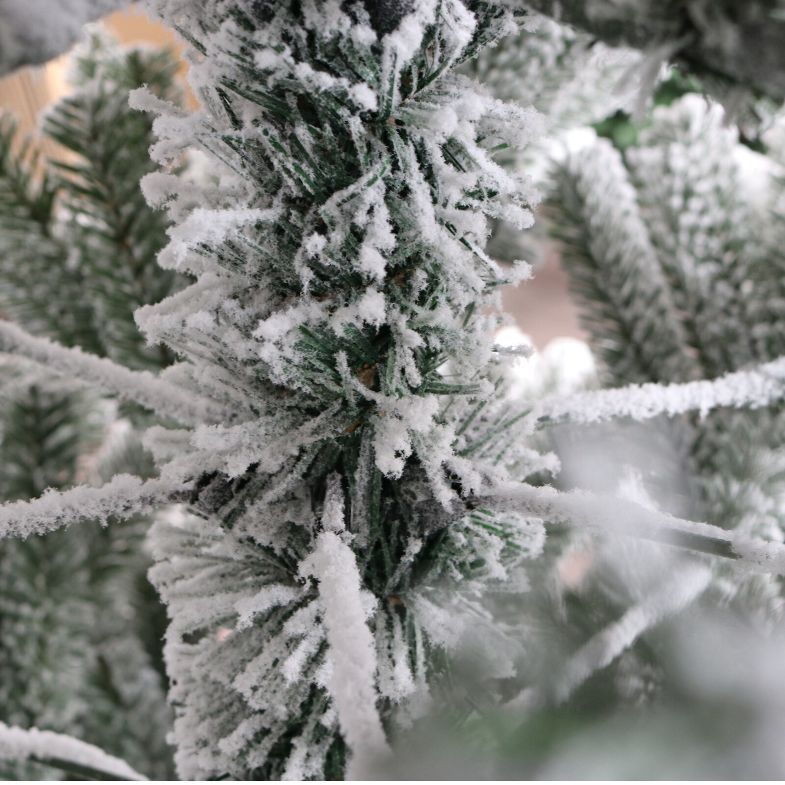 Tatayosi Snow Flocked Christmas Tree 7ft Artificial Hinged Pine Tree ...