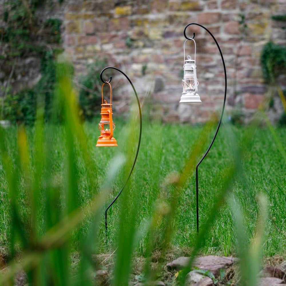 Lehman's Feuerhand Lantern Holder - Hanging Ground Spike for Your ...